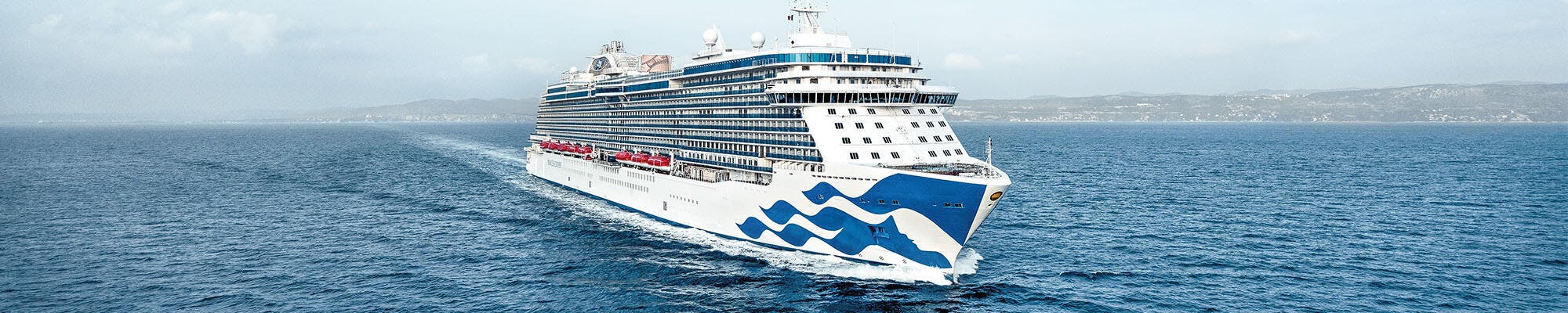 Regal Princess Cruise: Expert Review (2023)
