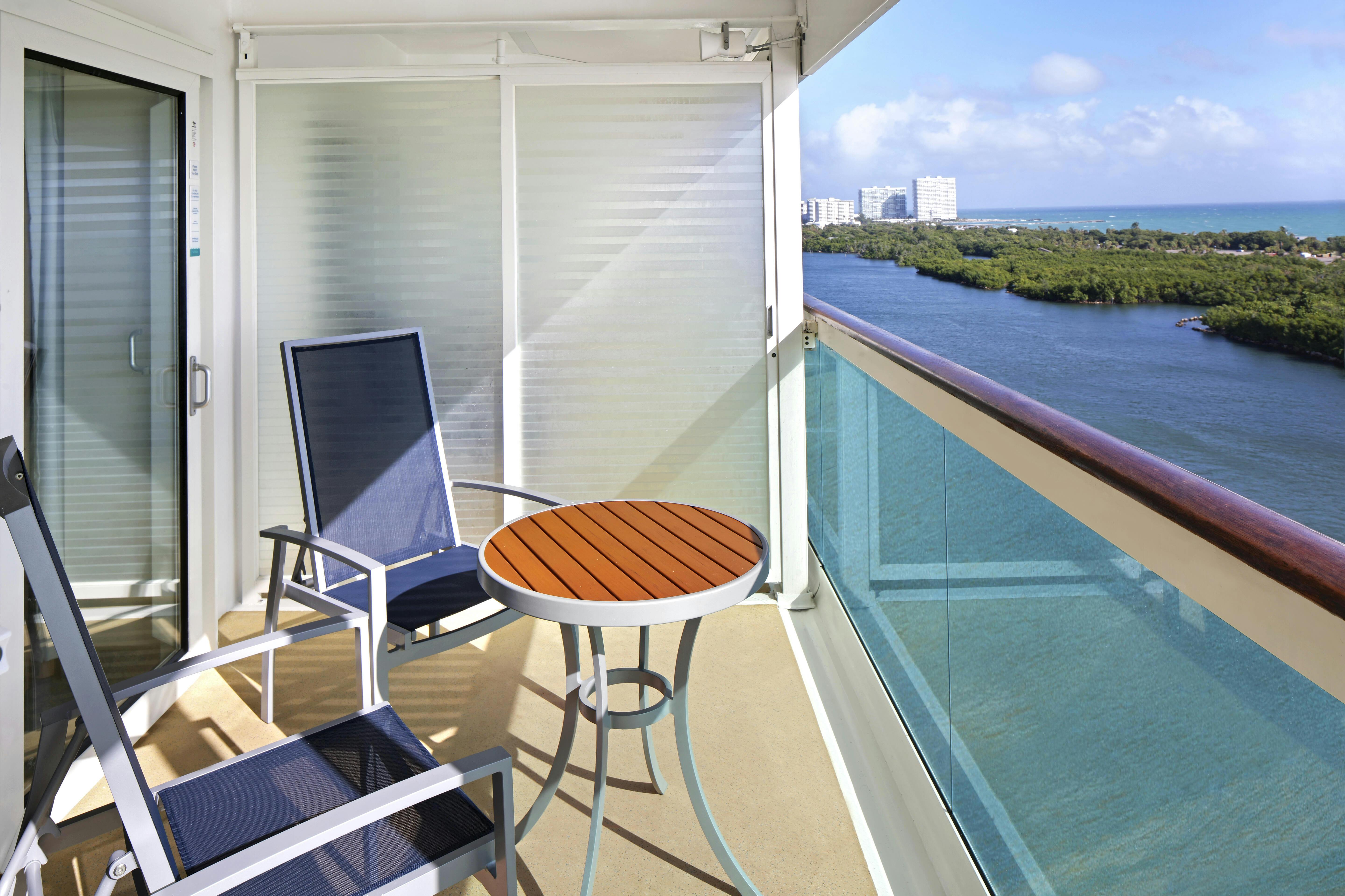 Oceanview vs. Balcony Cabins: A Cabin Comparison