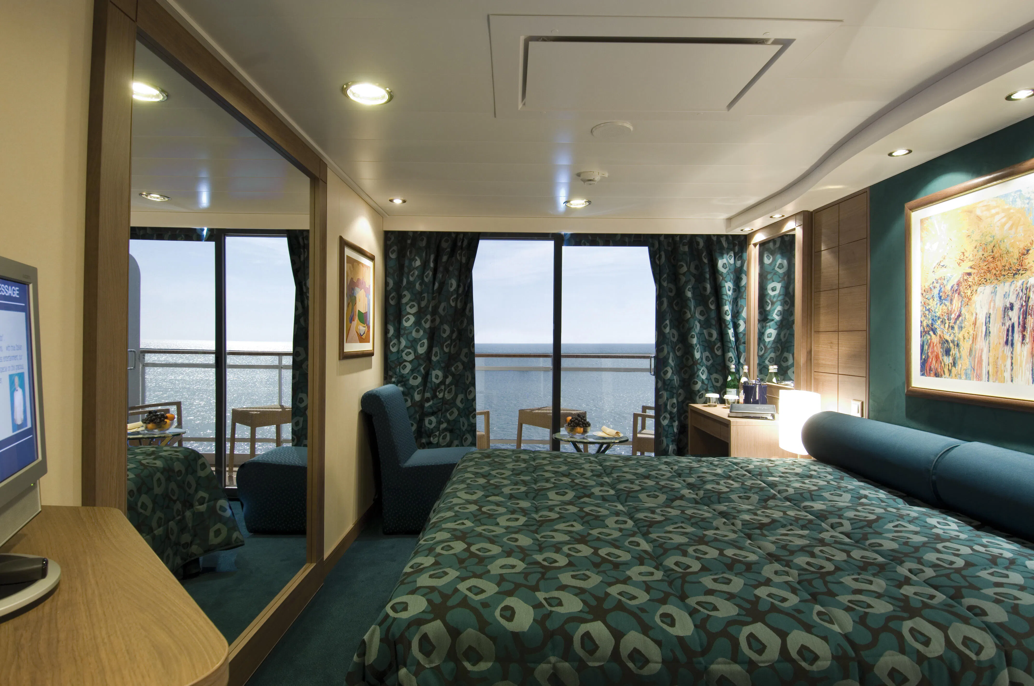 MSC Orchestra Cruise: Expert Review (2023)