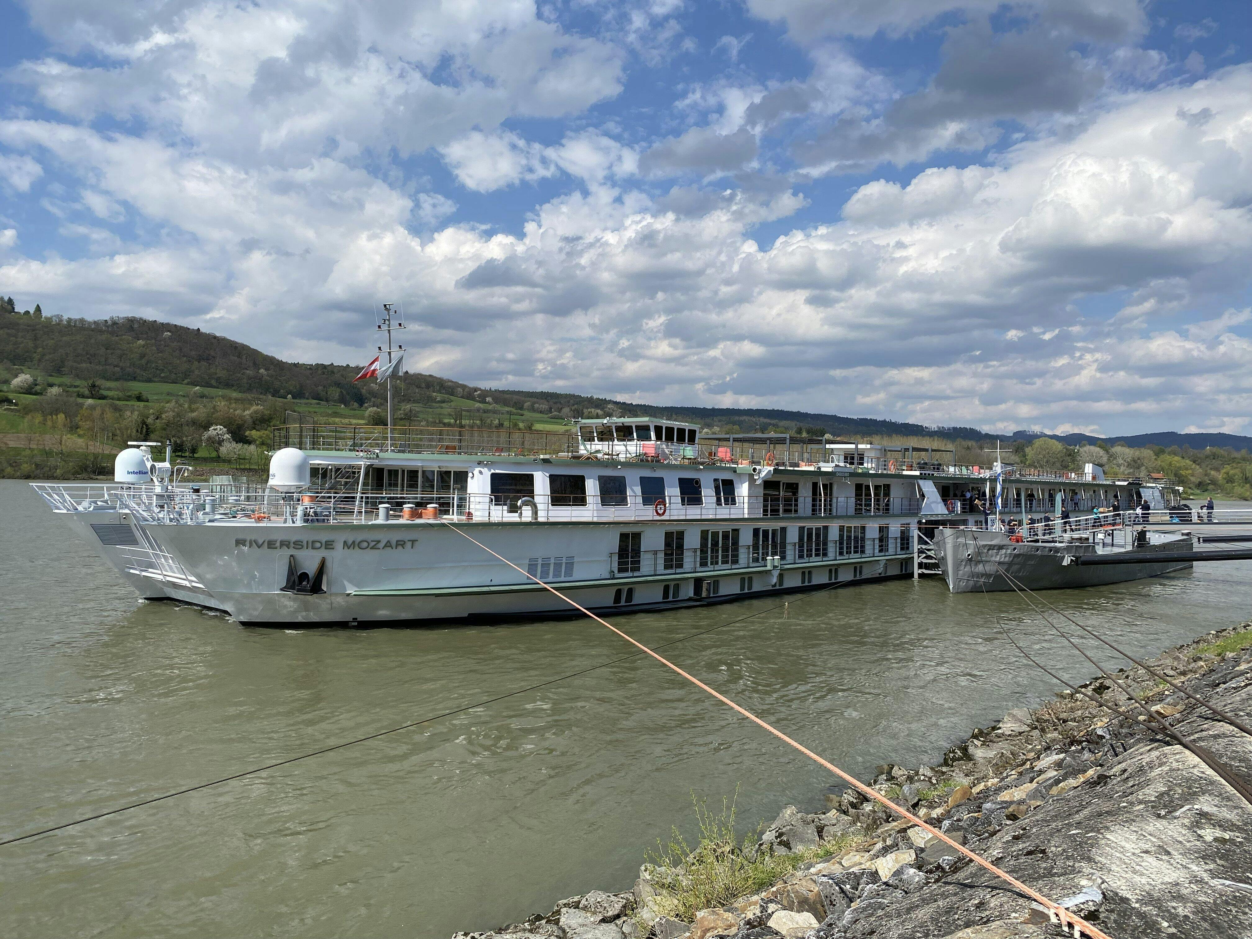All About Riverside Luxury Cruises