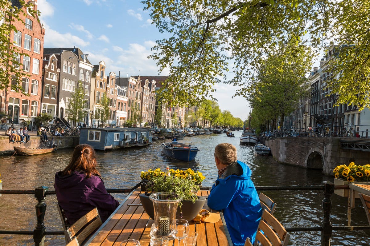 What You Need to Know for a Tulip River Cruise in Tulip Season