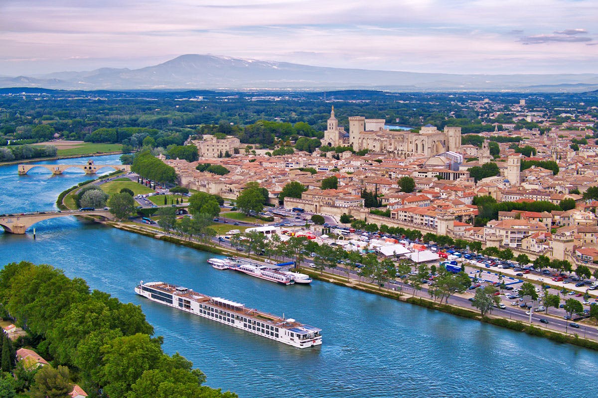 Wine Lovers Guide to the Rhone