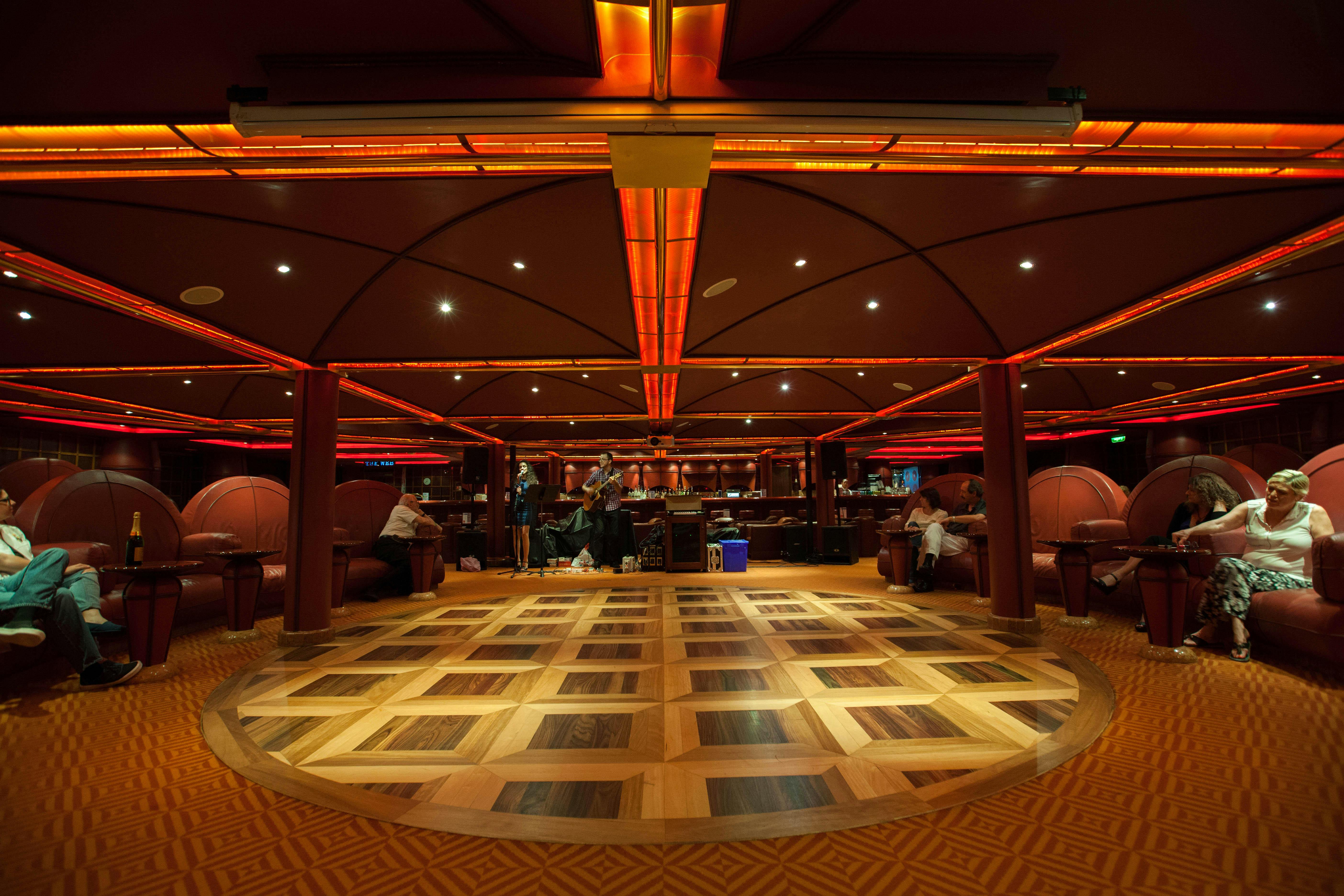 Carnival Splendor Dining: Restaurants & Food on Cruise Critic