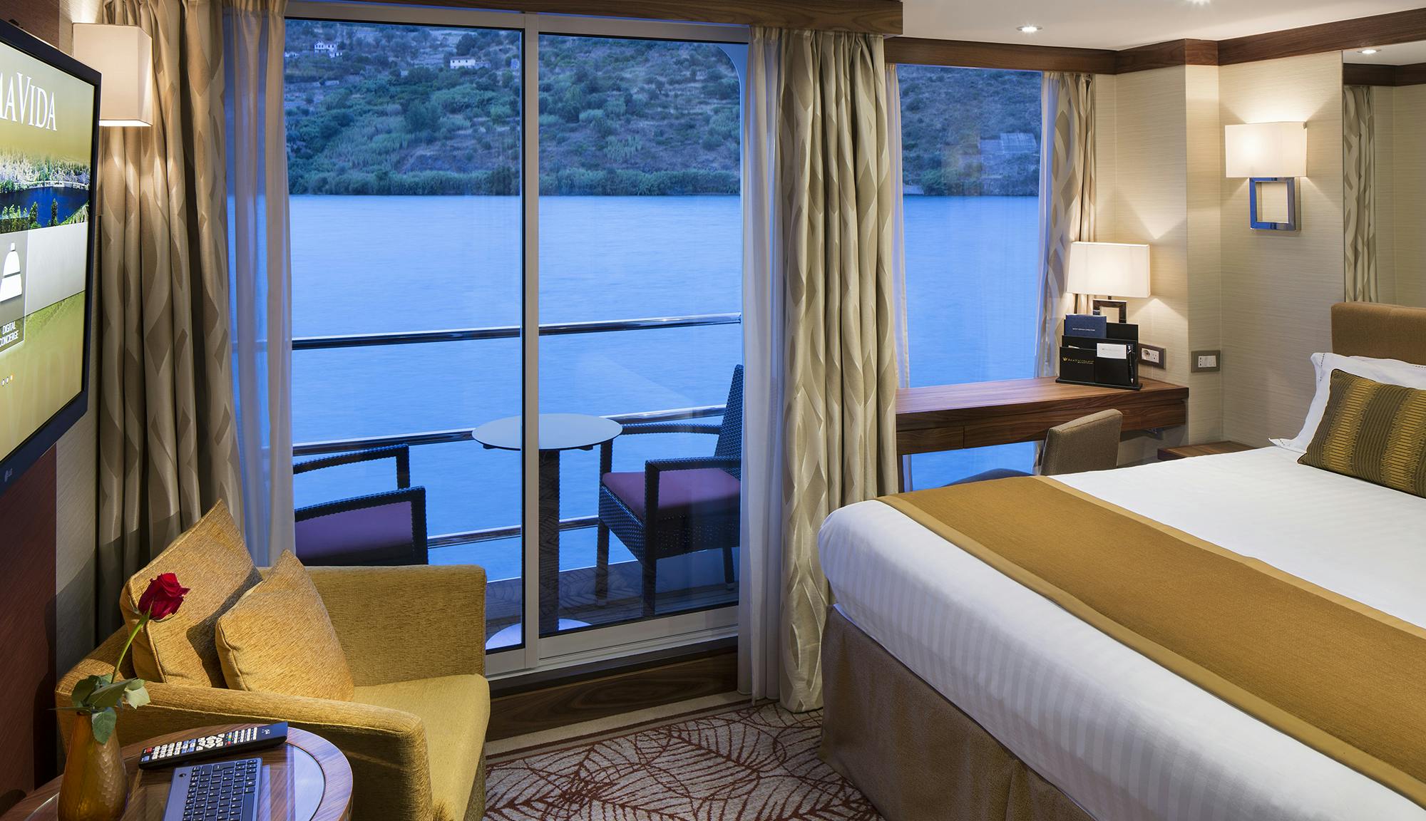 Expert Review of AmaSintra