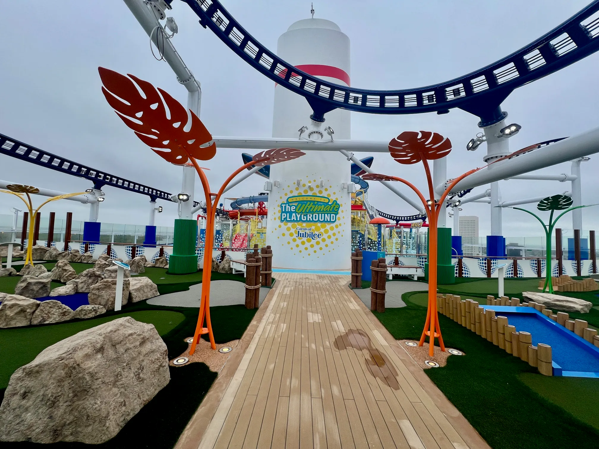 Photos of Carnival Jubilee Cruise Ship