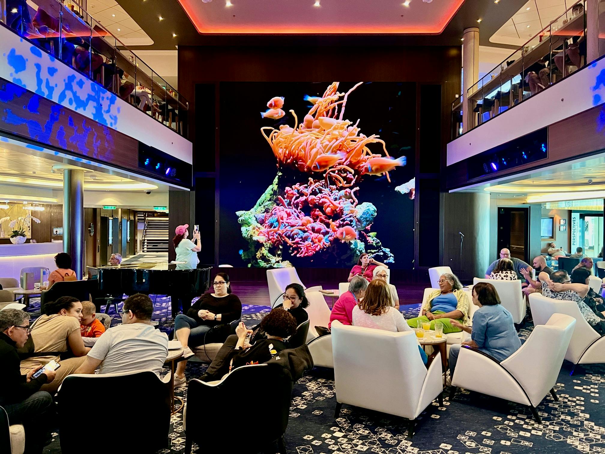 Photos of Norwegian Joy