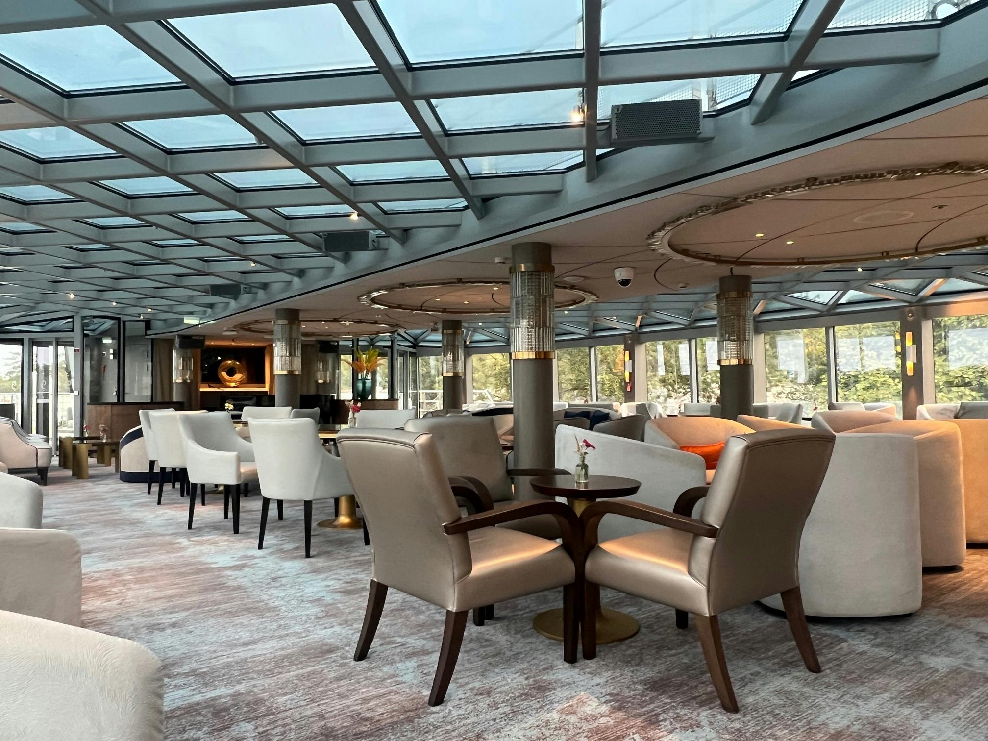 Expert Review of Riverside Bach Ravel Cruise Ship