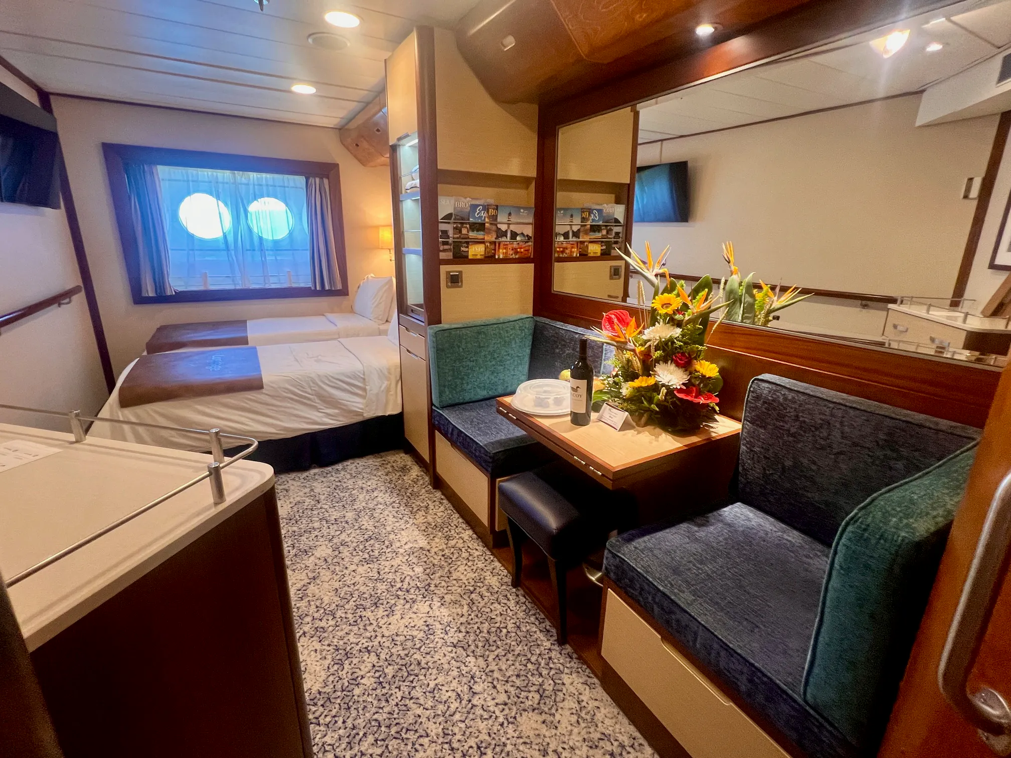 Windstar Wind Star Cruise: Expert Review (2023)