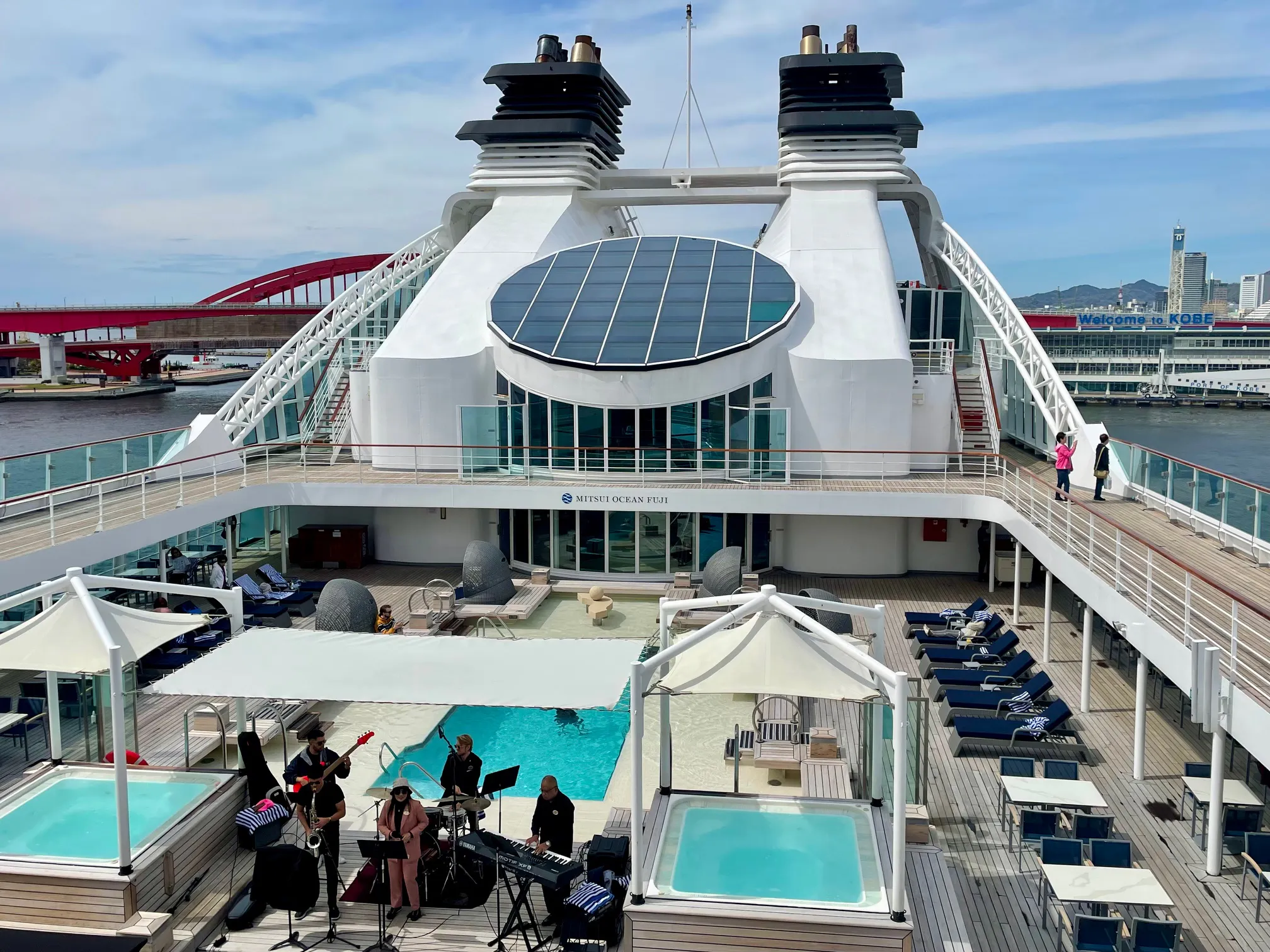 Mitsui Ocean Fuji Cruise Ship | Editor's Review