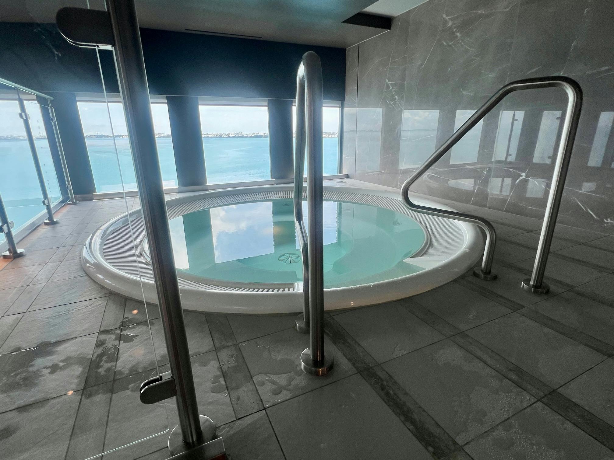 Photos of Norwegian Joy