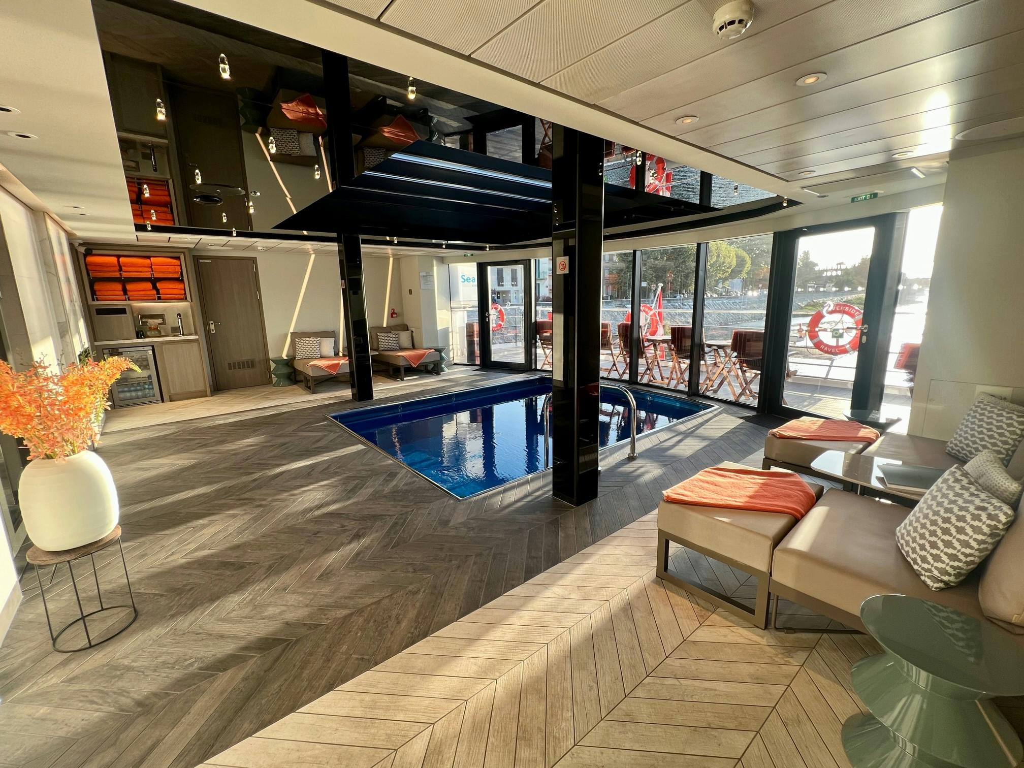 Expert Review of Riverside Bach Ravel Cruise Ship