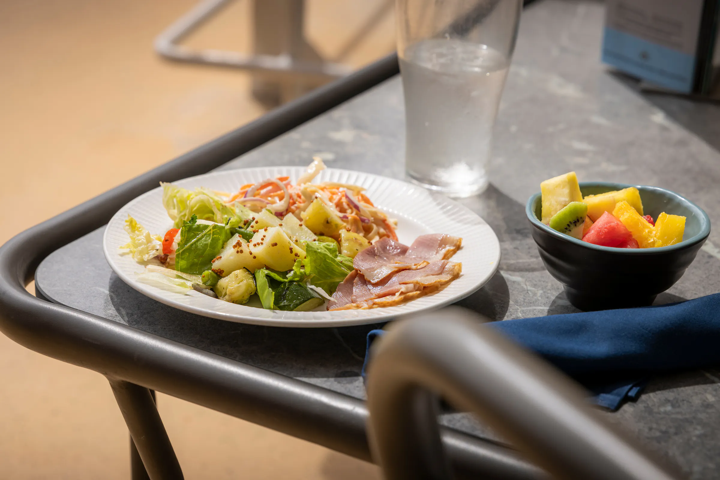 Azura Dining & Food | Editor's Review