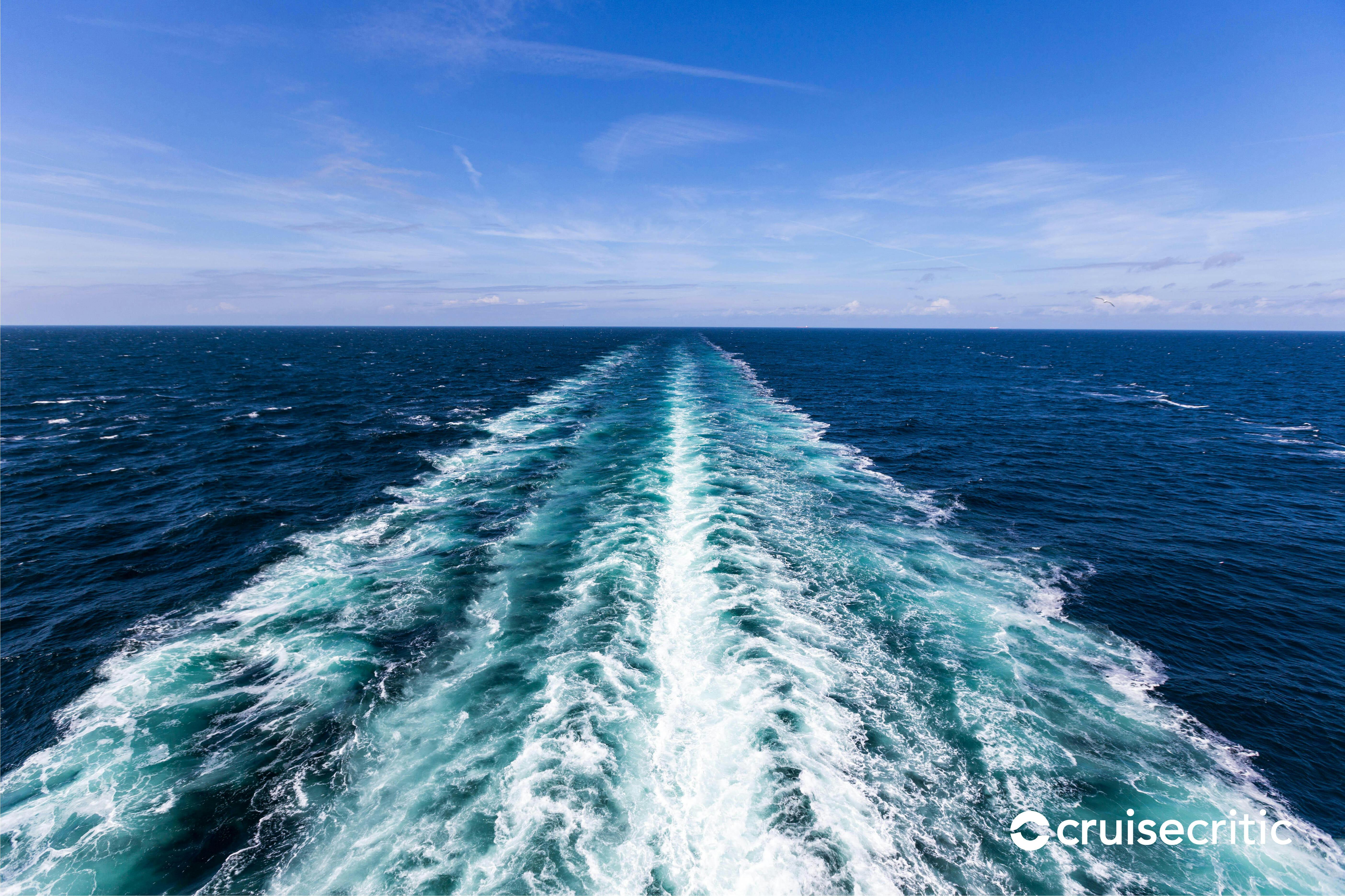 9 Cruise Zoom Backgrounds for Socializing Away from Sea