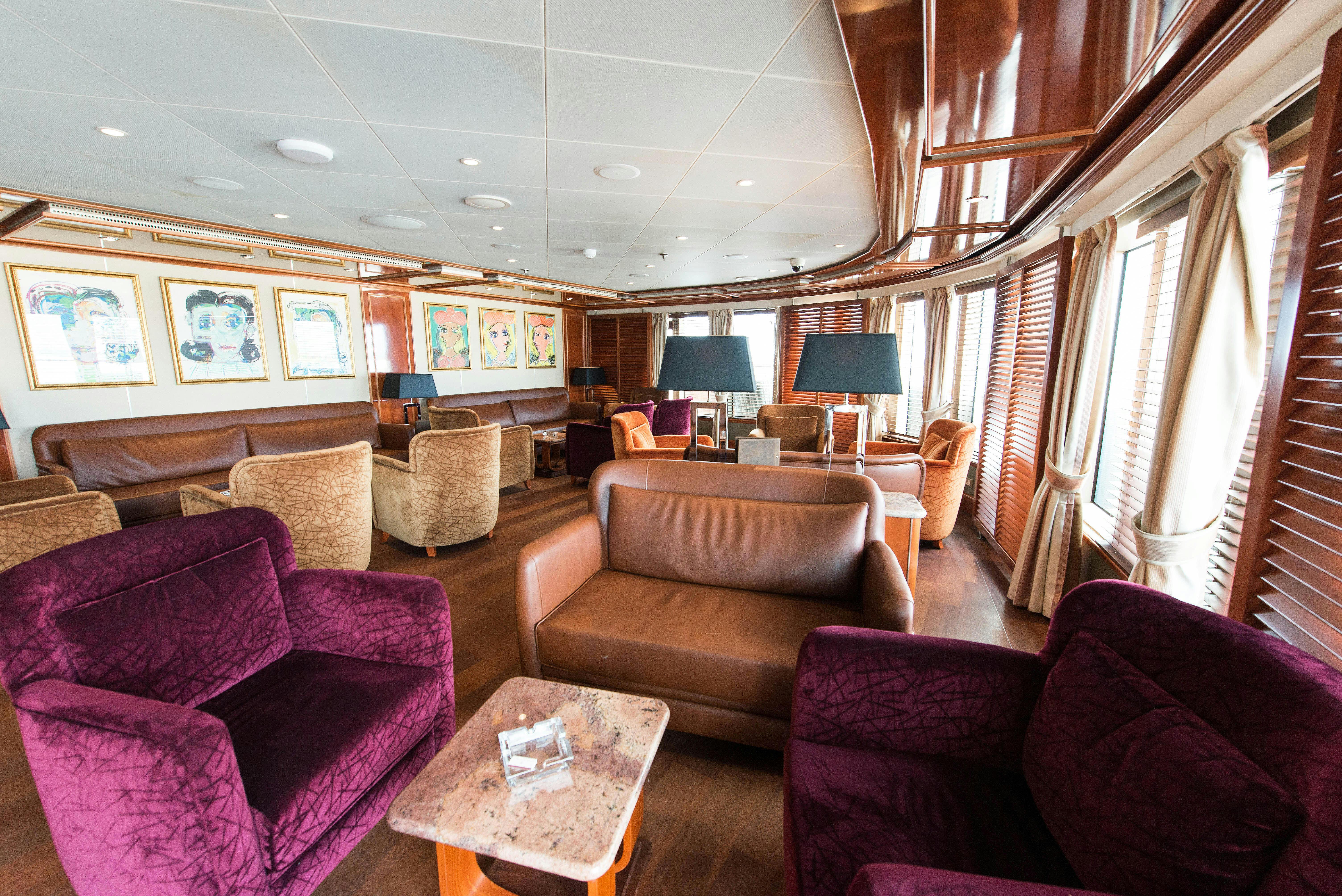 Can You Vape on a Cruise Ship?