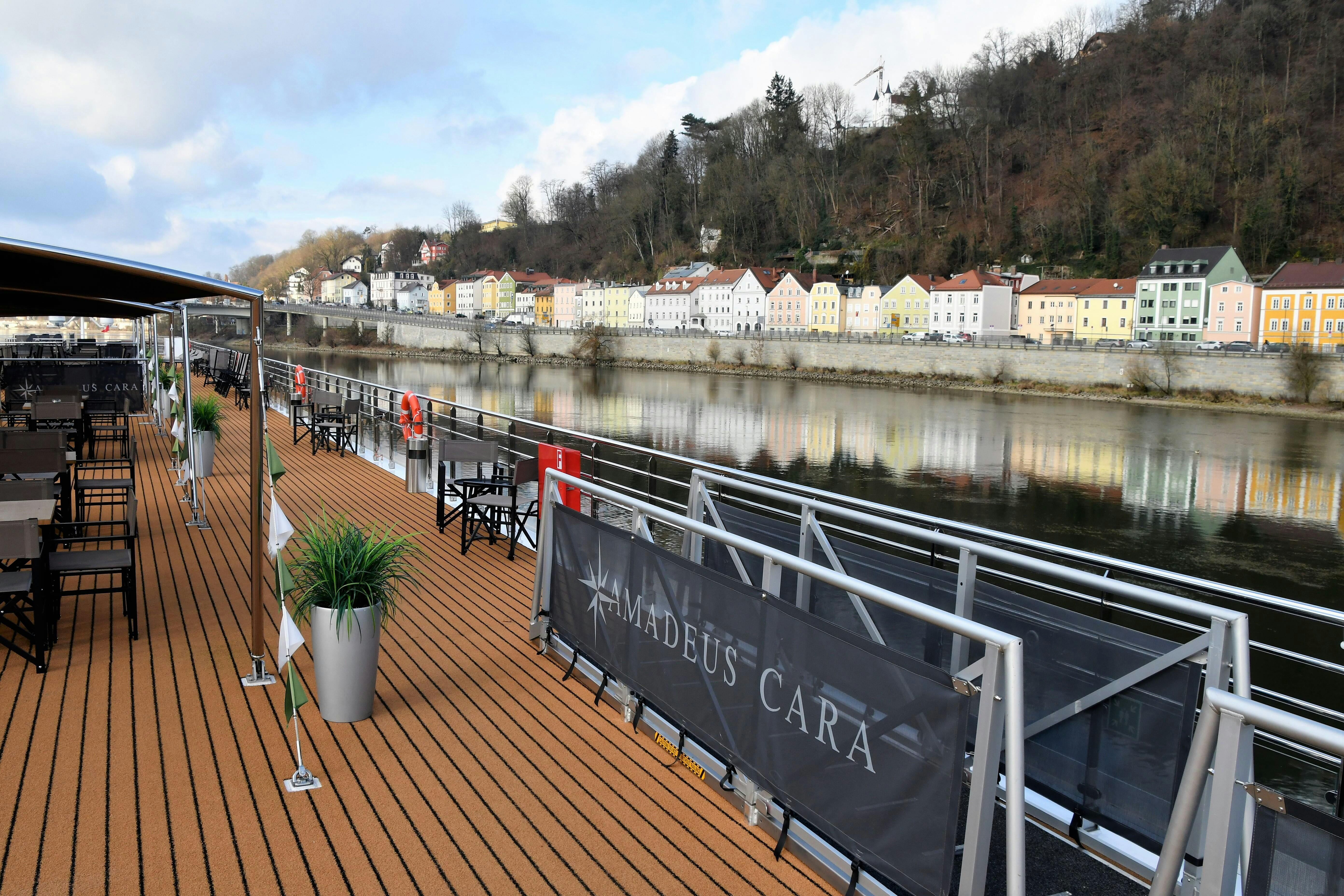 Expert Review of Amadeus Cara River Cruise Ship