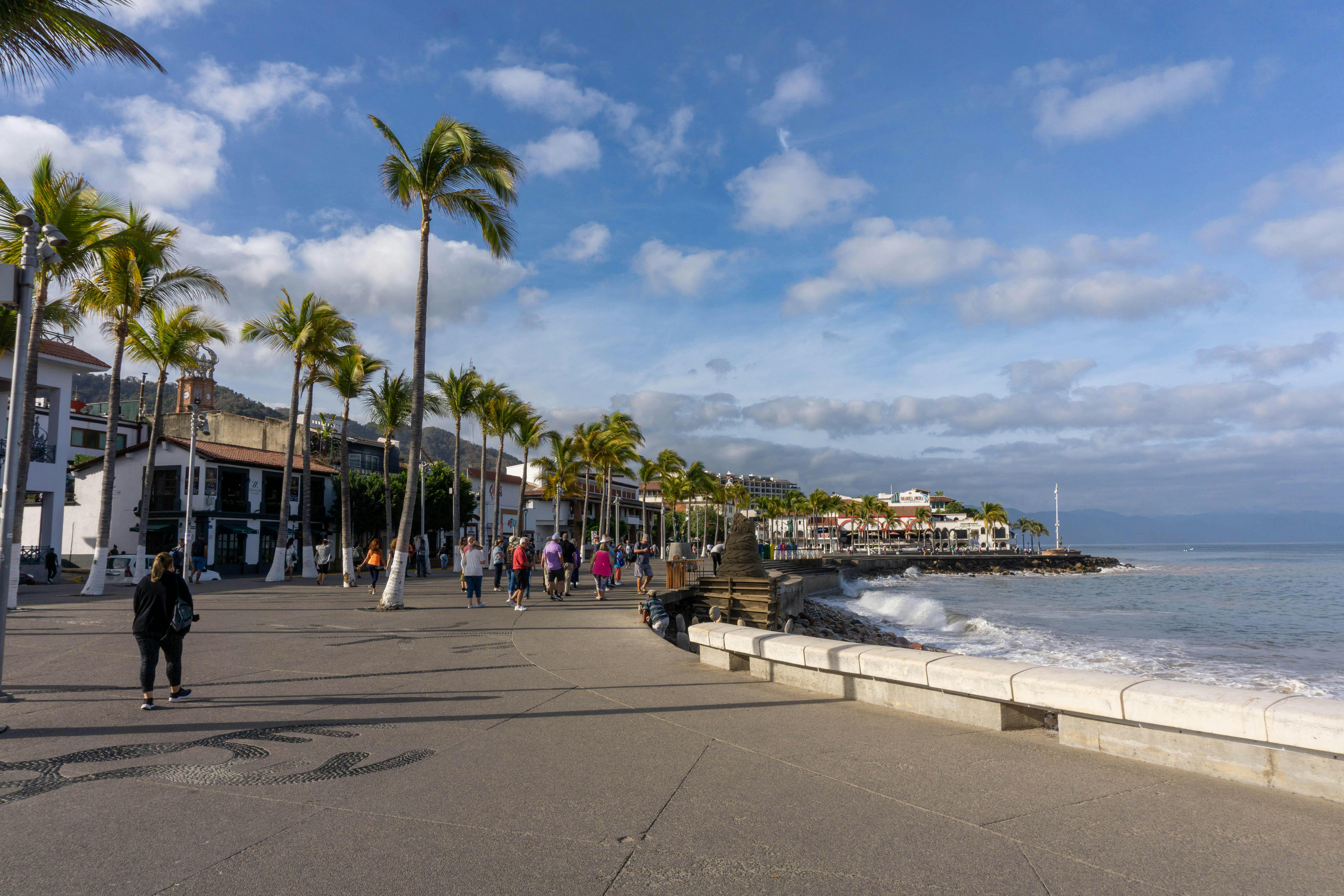 7 Places to Cruise Without a Passport