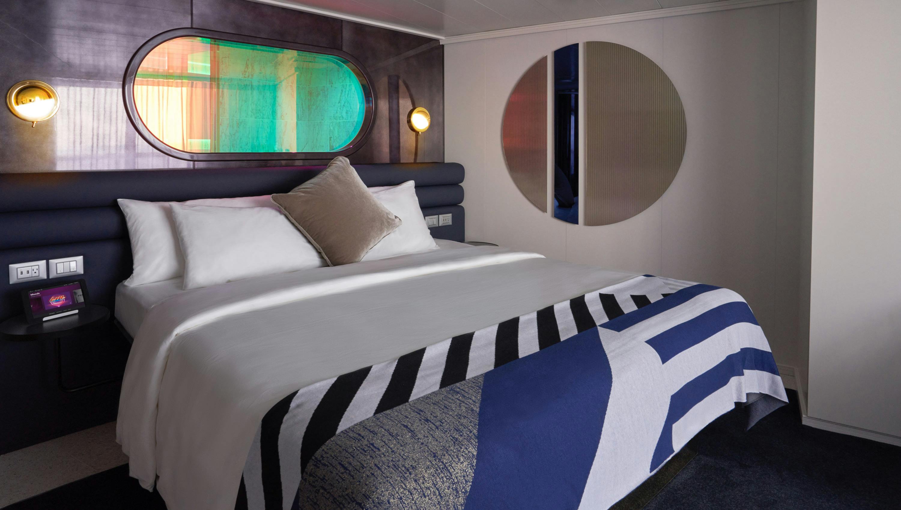 Brilliant Lady Cabins & Staterooms on Cruise Critic