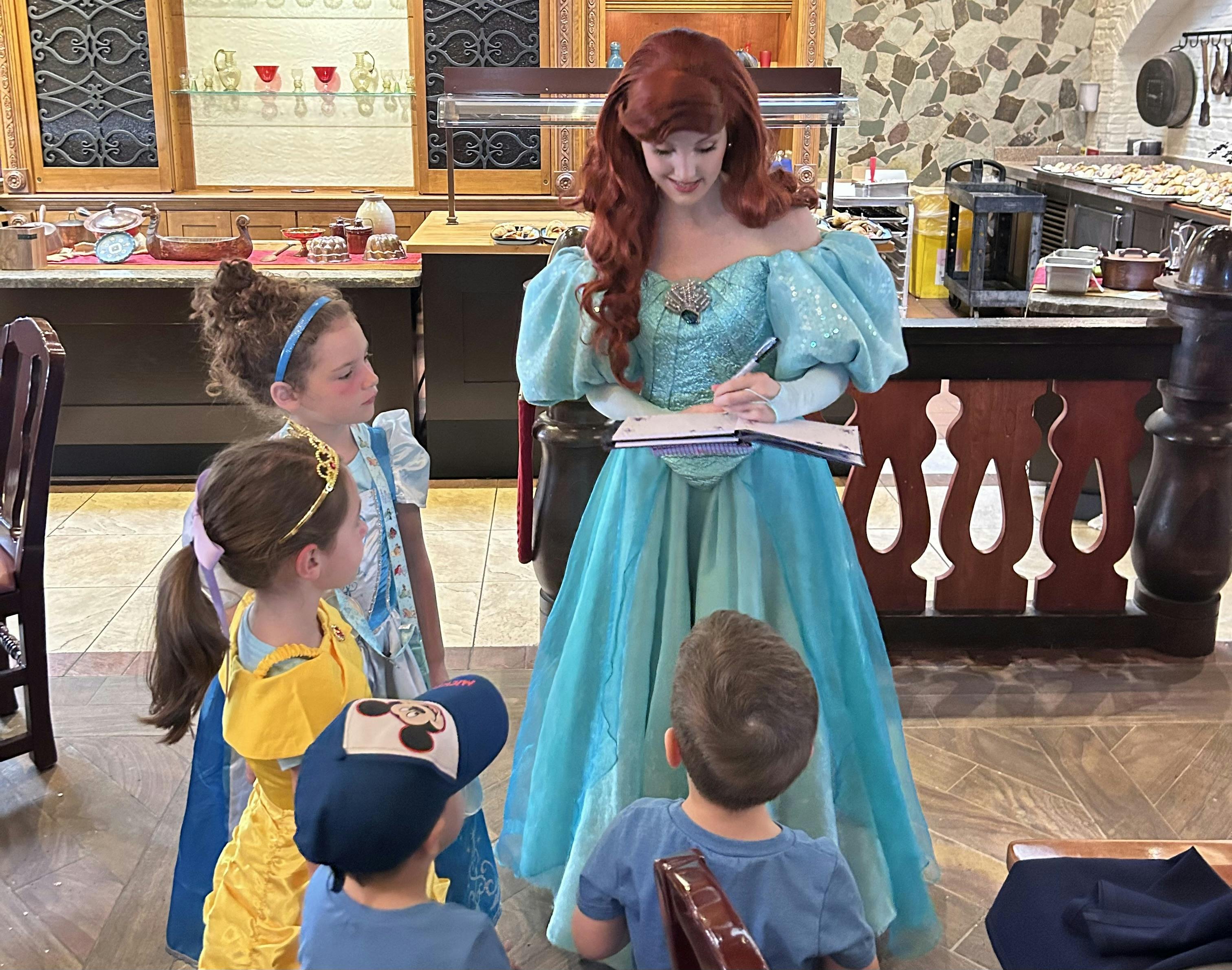 Disney World vs. a Disney Cruise: A Comparison