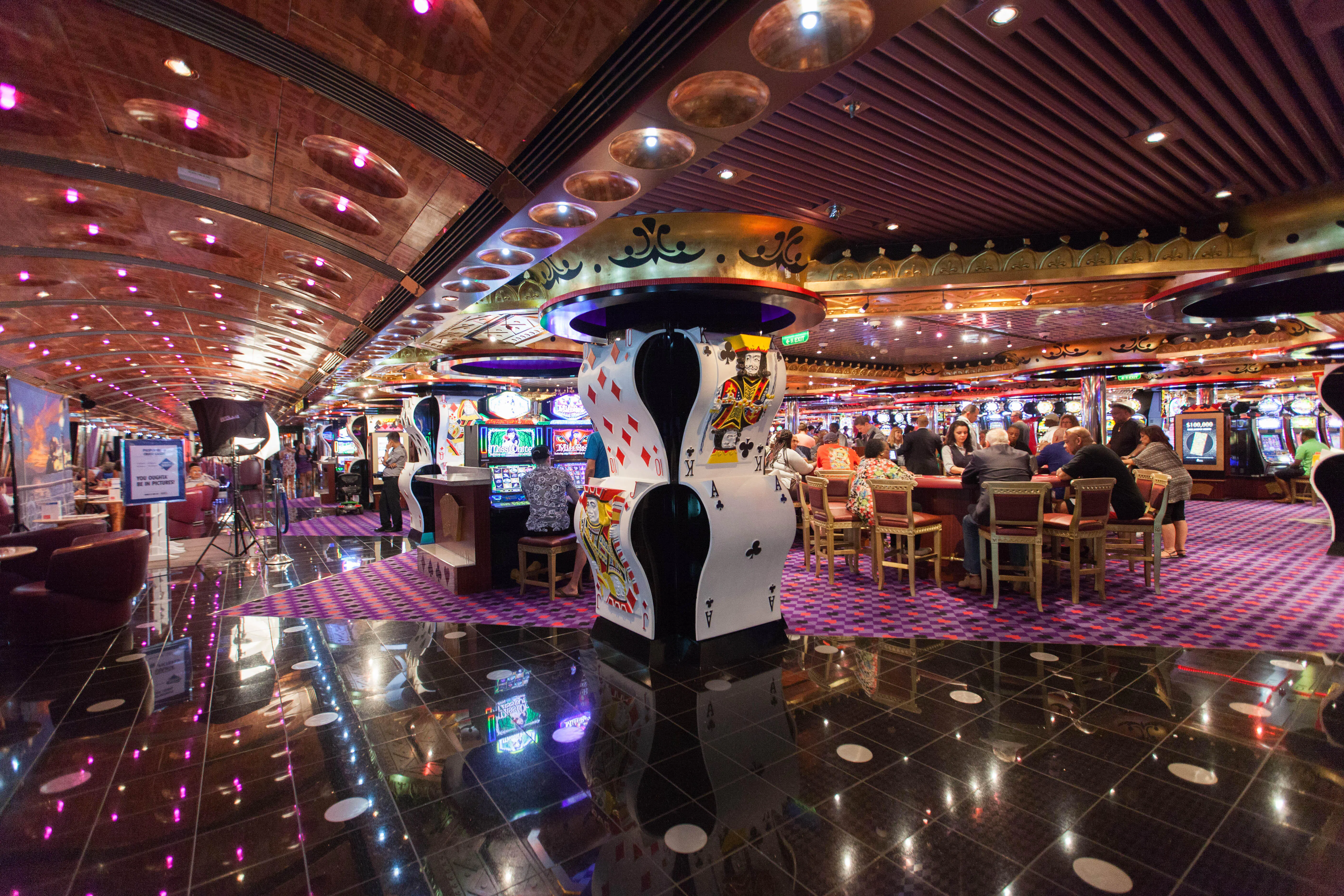 Looking for things to do on Carnival Splendor? See what cruise experts ...