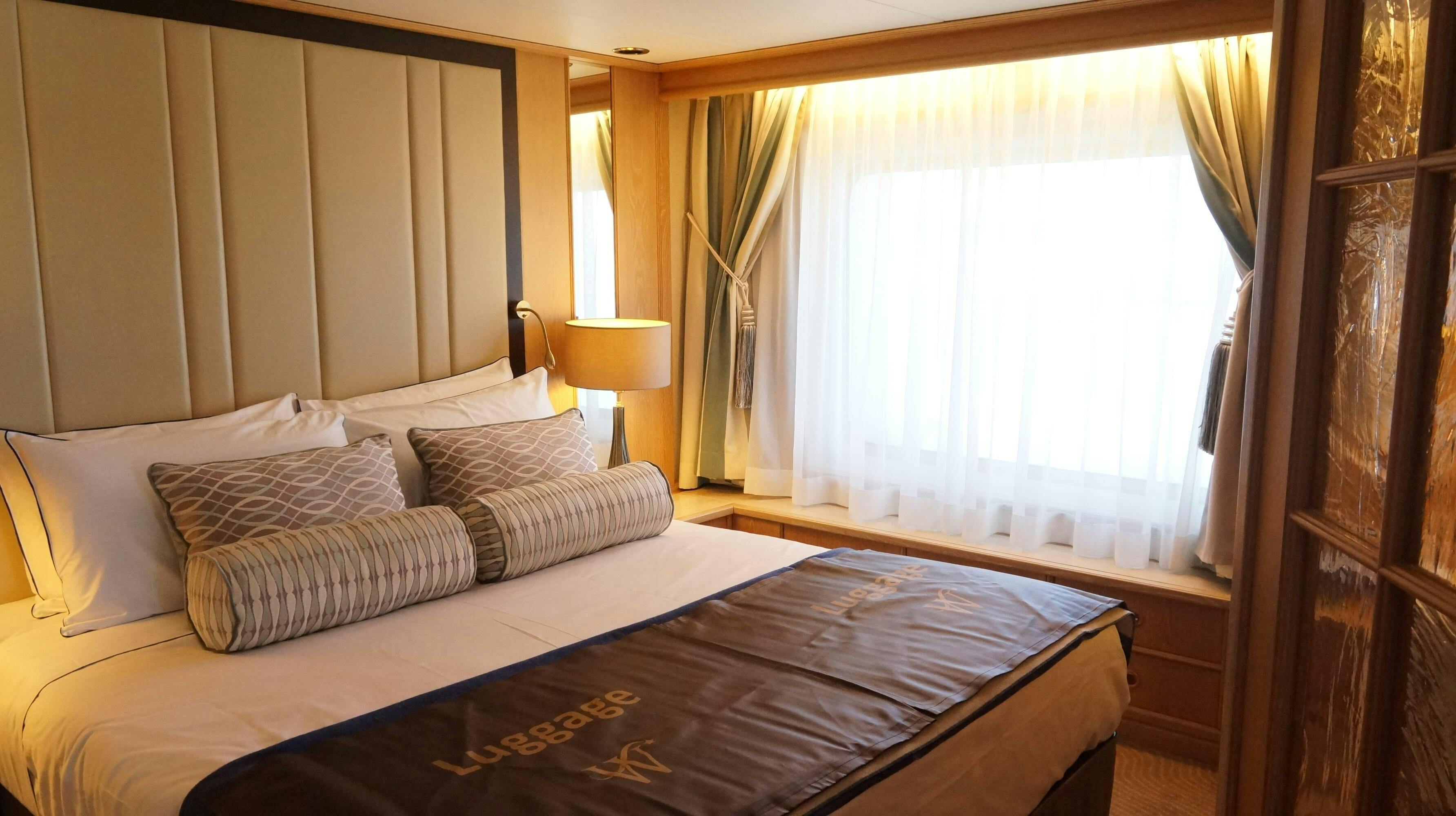 Windstar Wind Surf Cruise Itinerary to Caribbean on January 9, 2027