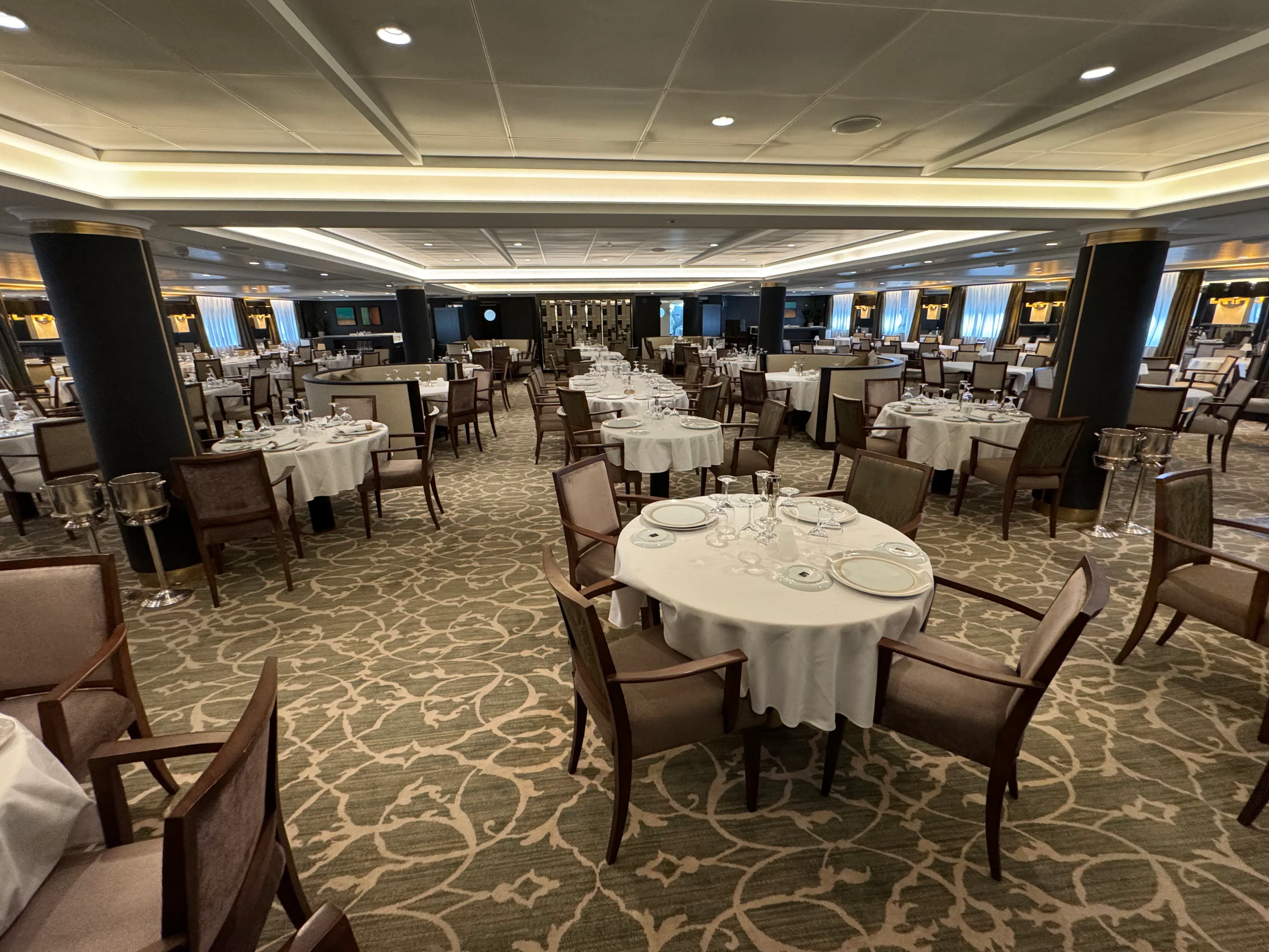 Windstar Star Legend Dining: Restaurants & Food on Cruise Critic