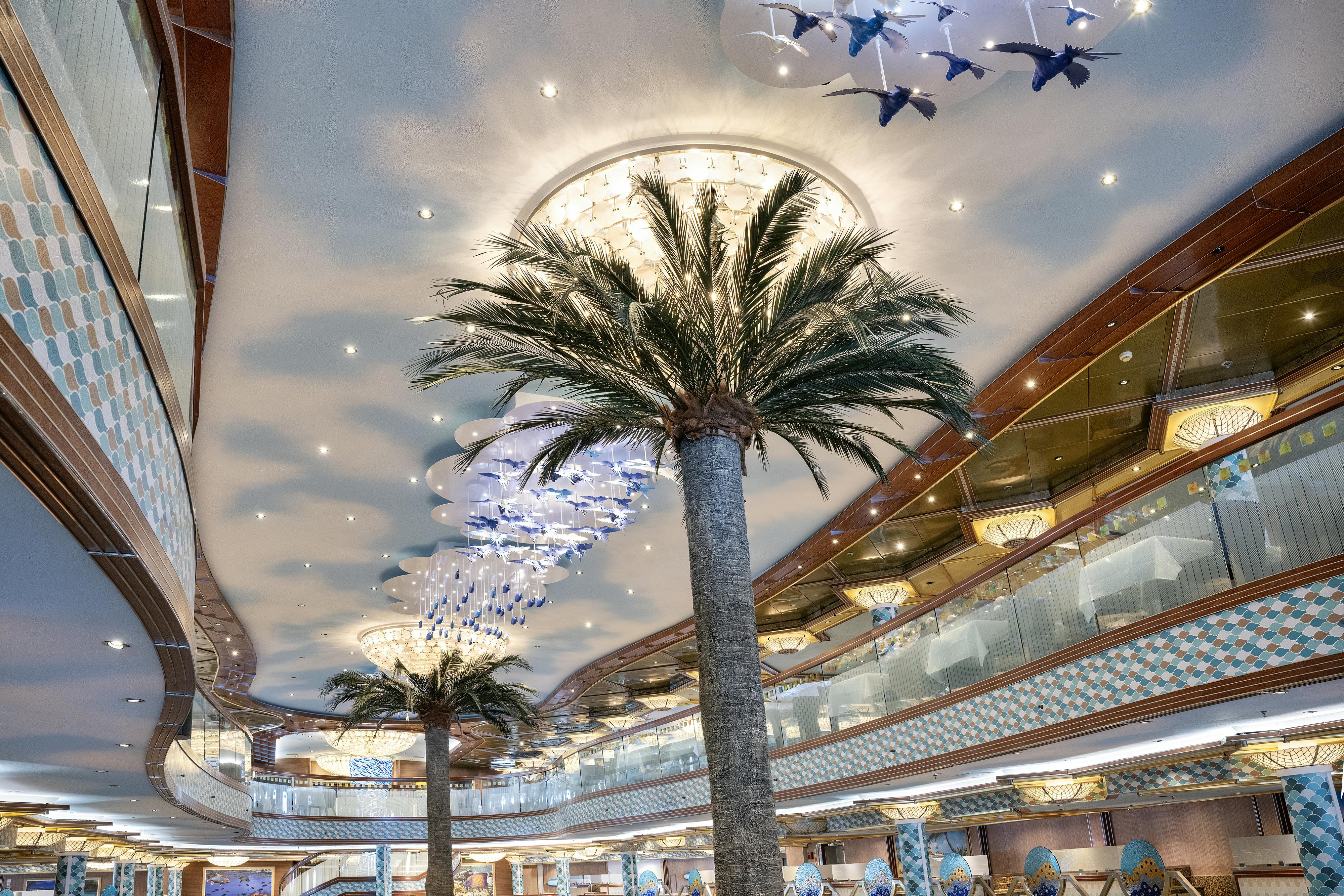 What to Expect on a Cruise: The Main Dining Room