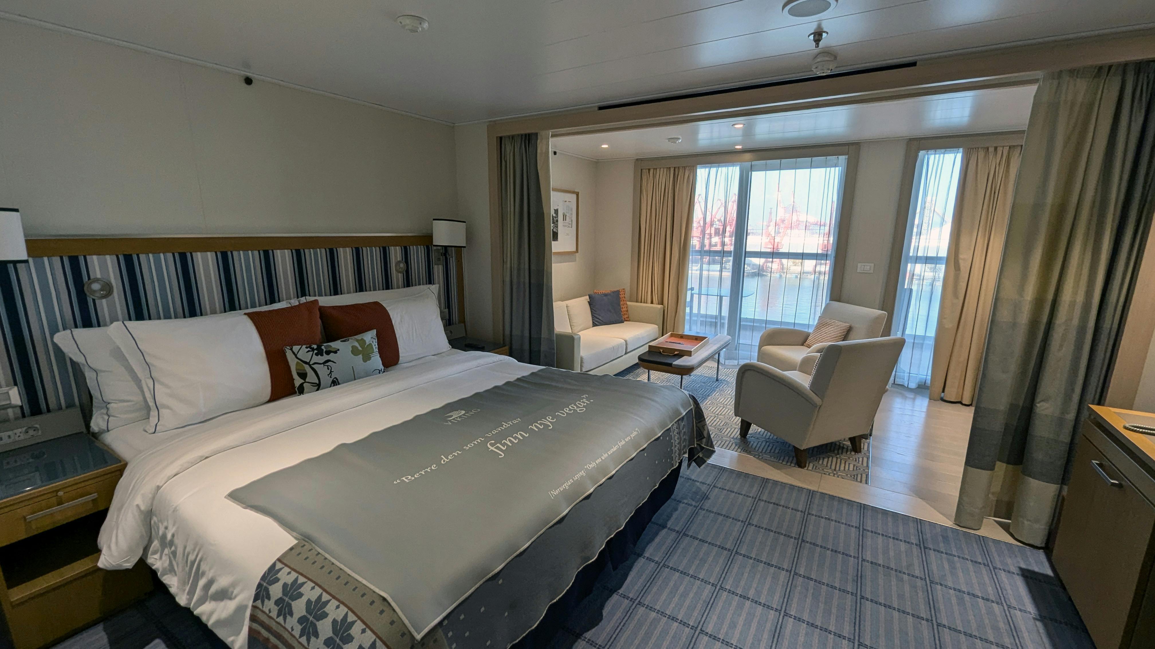 Zhao Shang Yi Dun (Viking Sun) Cruise: Expert Review (2023)