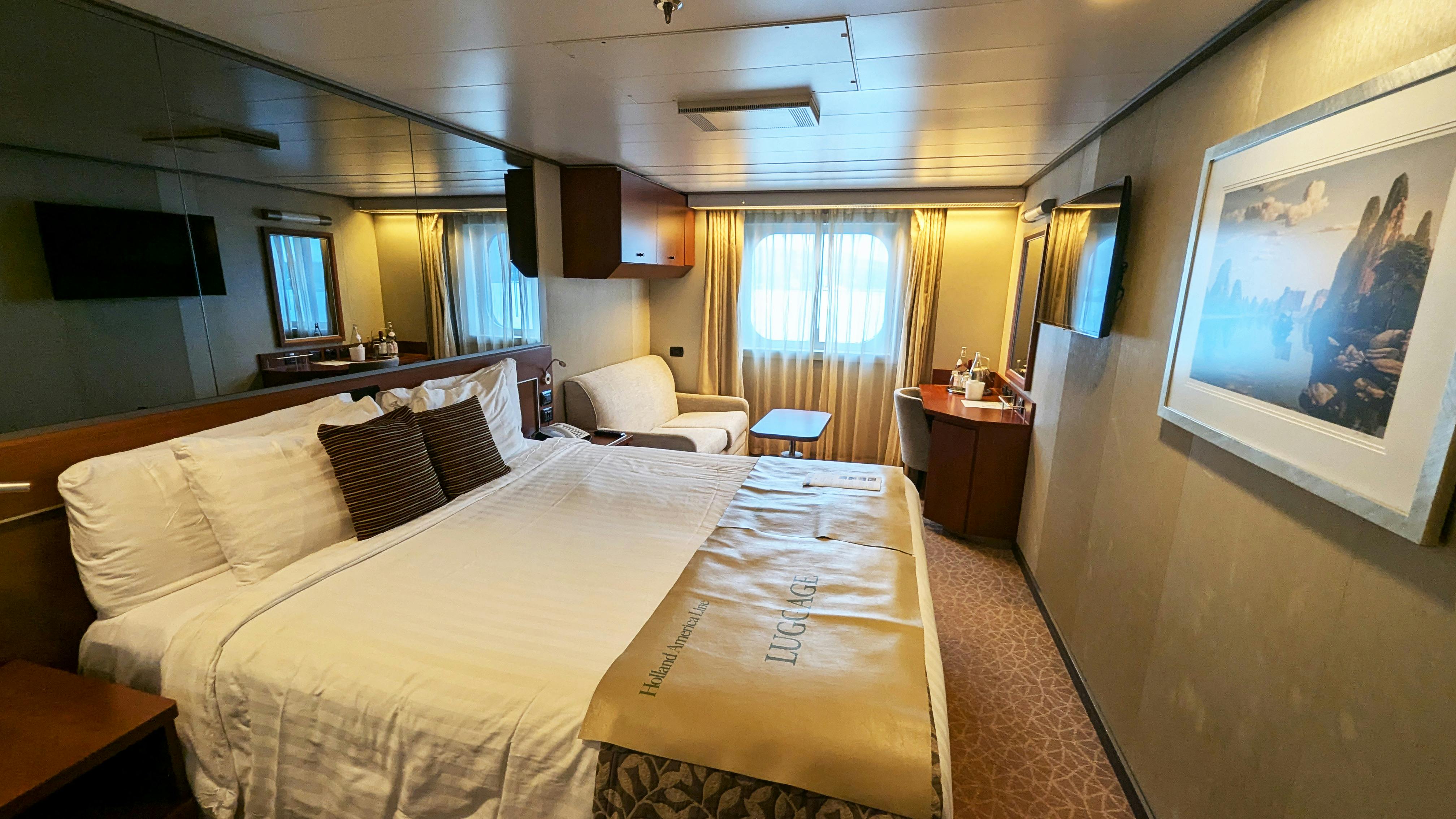 Holland America Nieuw Amsterdam Cabins & Staterooms on Cruise Critic