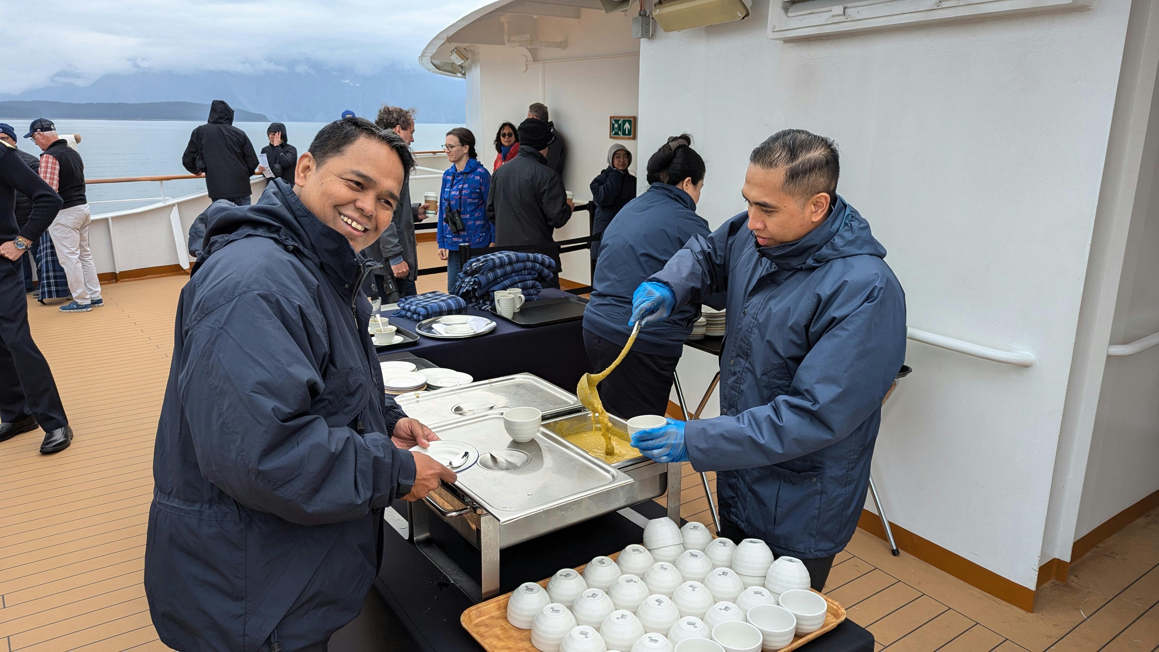 Holland America Line in Alaska Fits First-Time Cruisers