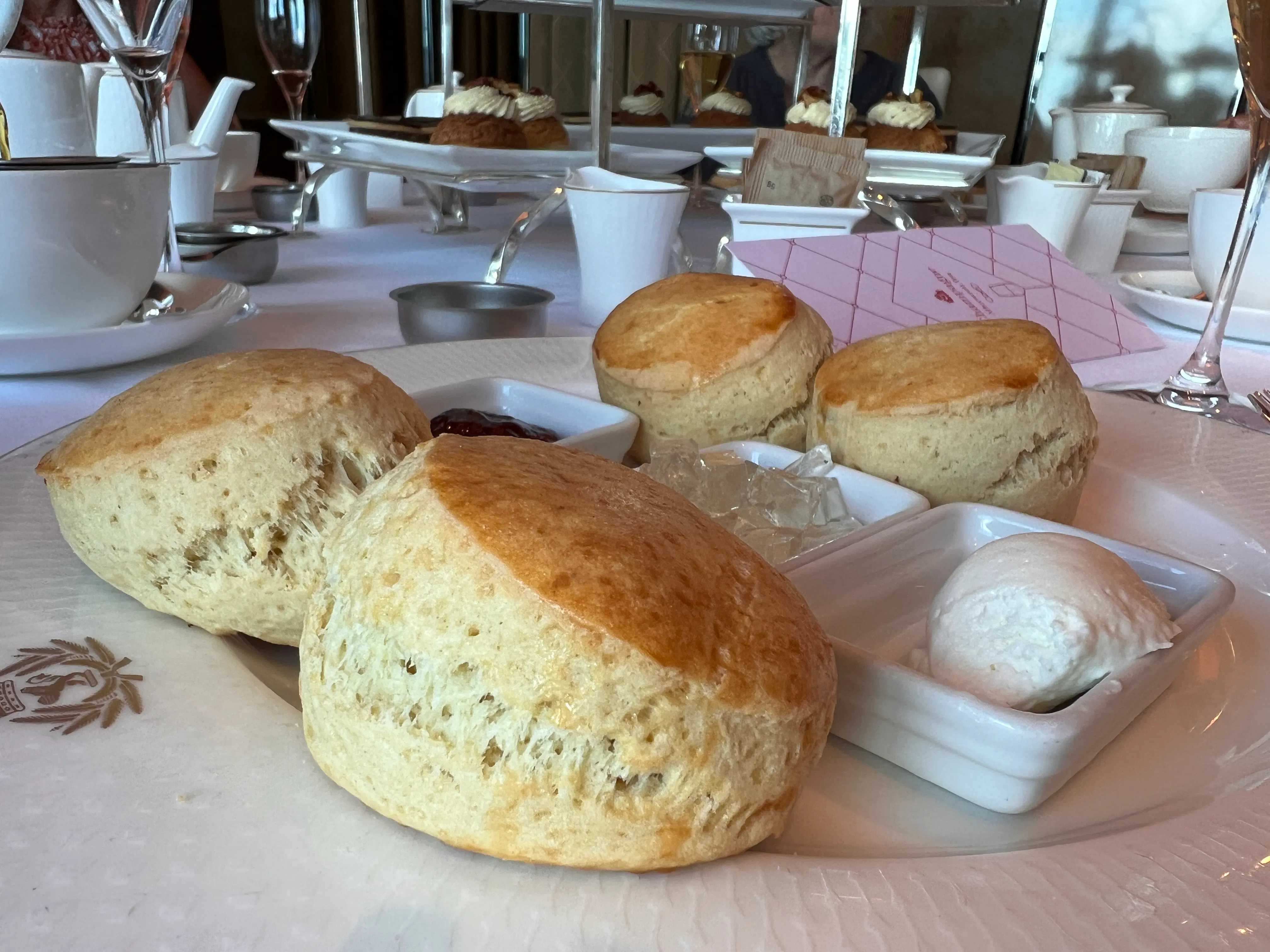 Cunard Queen Elizabeth Dining & Food | Editor's Review