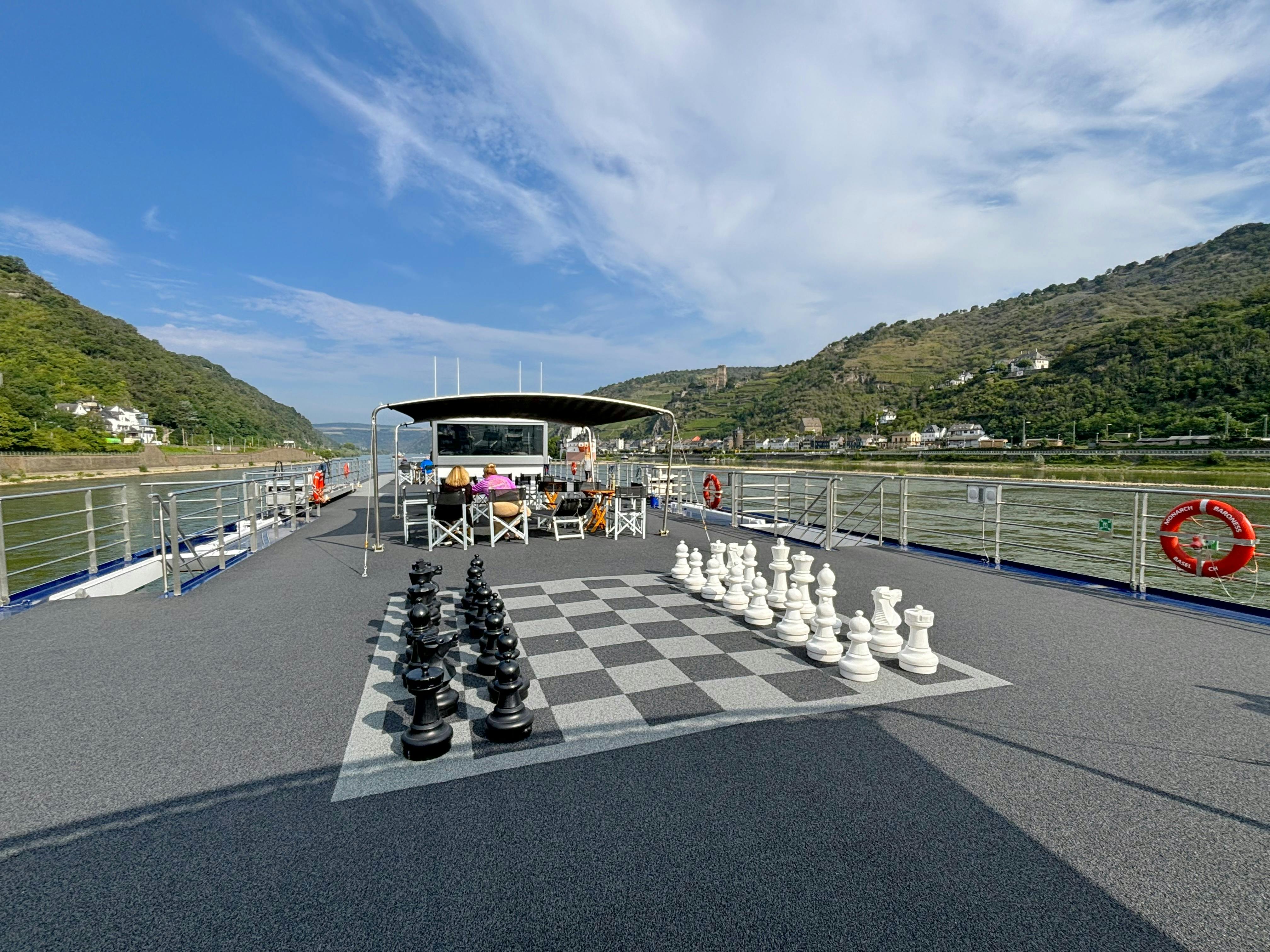 Gate 1 Travel Monarch Baroness Expert Review