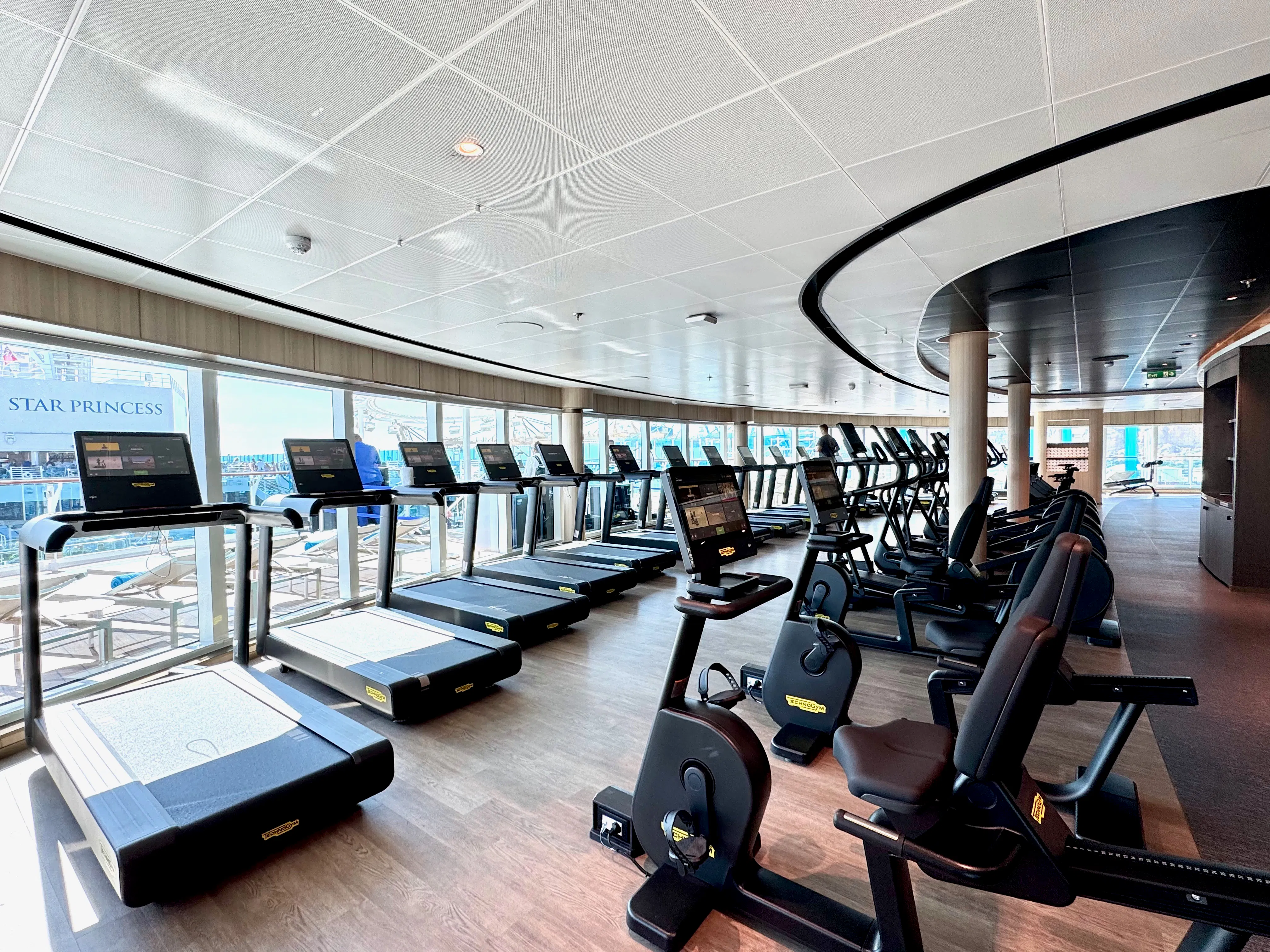 Star Princess Activities & Entertainment | Editor's Review