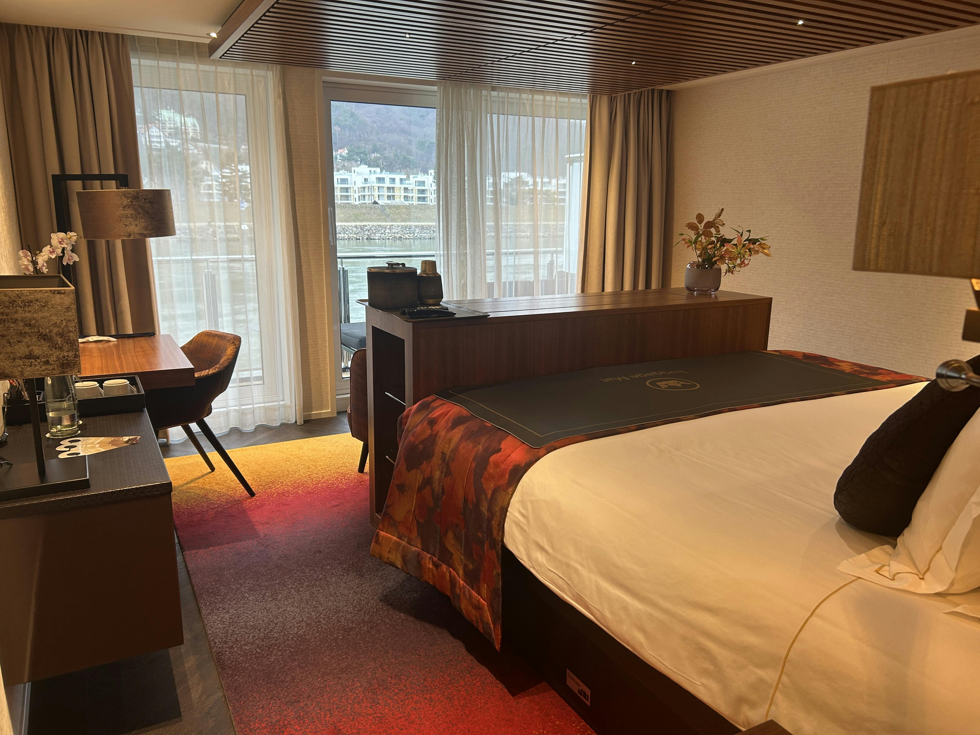 AmaWaterways AmaMagna Cabins & Staterooms on Cruise Critic