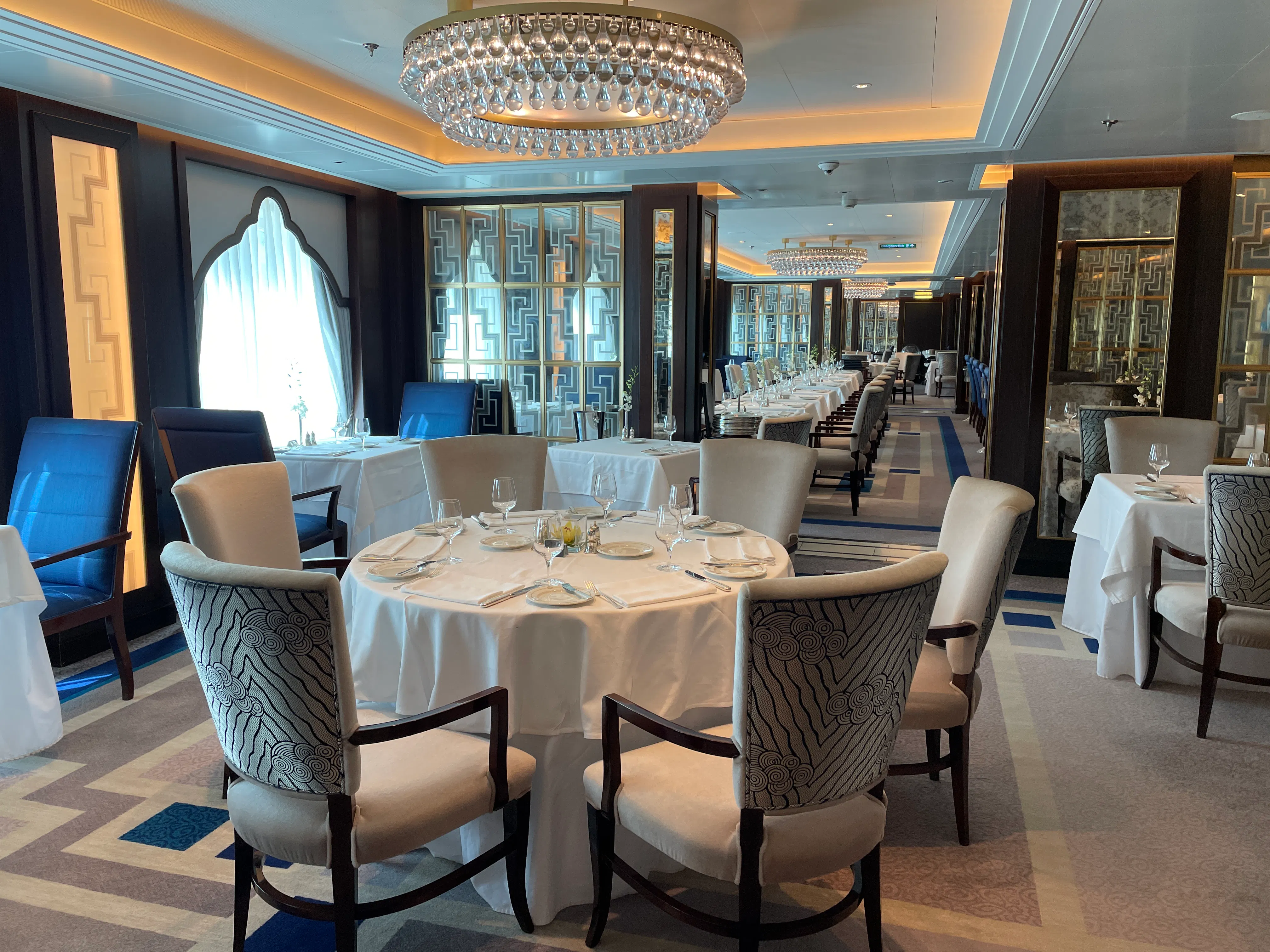 Cunard Queen Victoria Dining & Food | Editor's Review