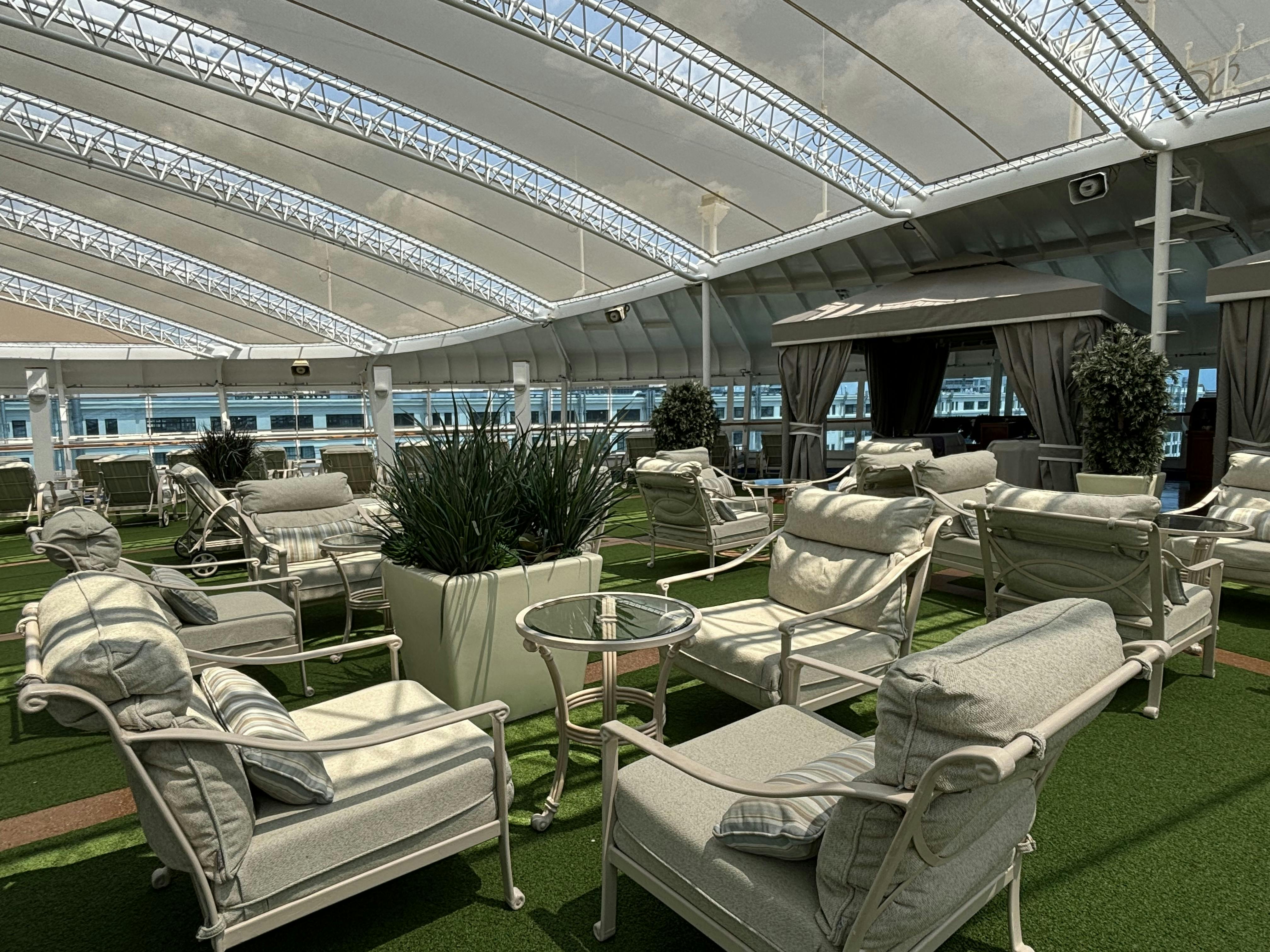 5 Cruise Lines Black Cruisers Should Try