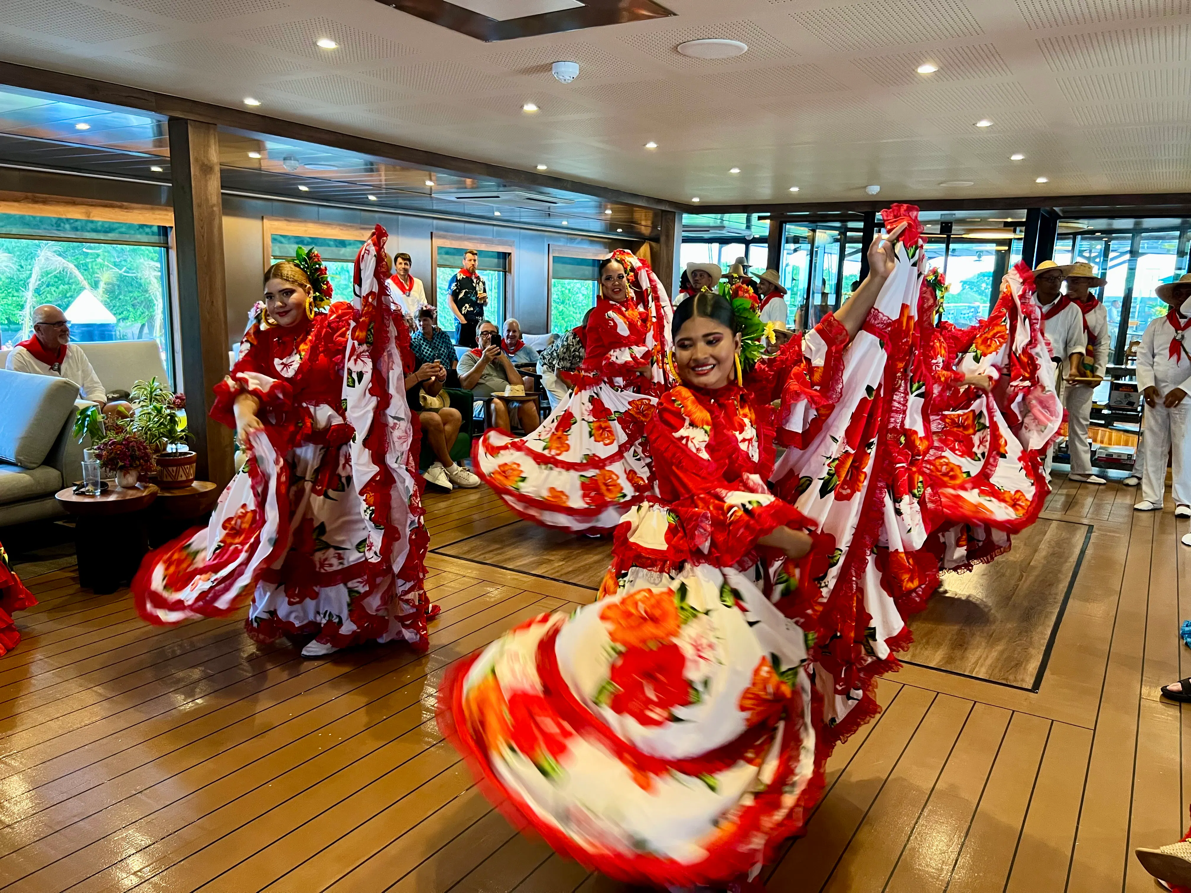 AmaMelodia Cruise Ship | Editor's Review