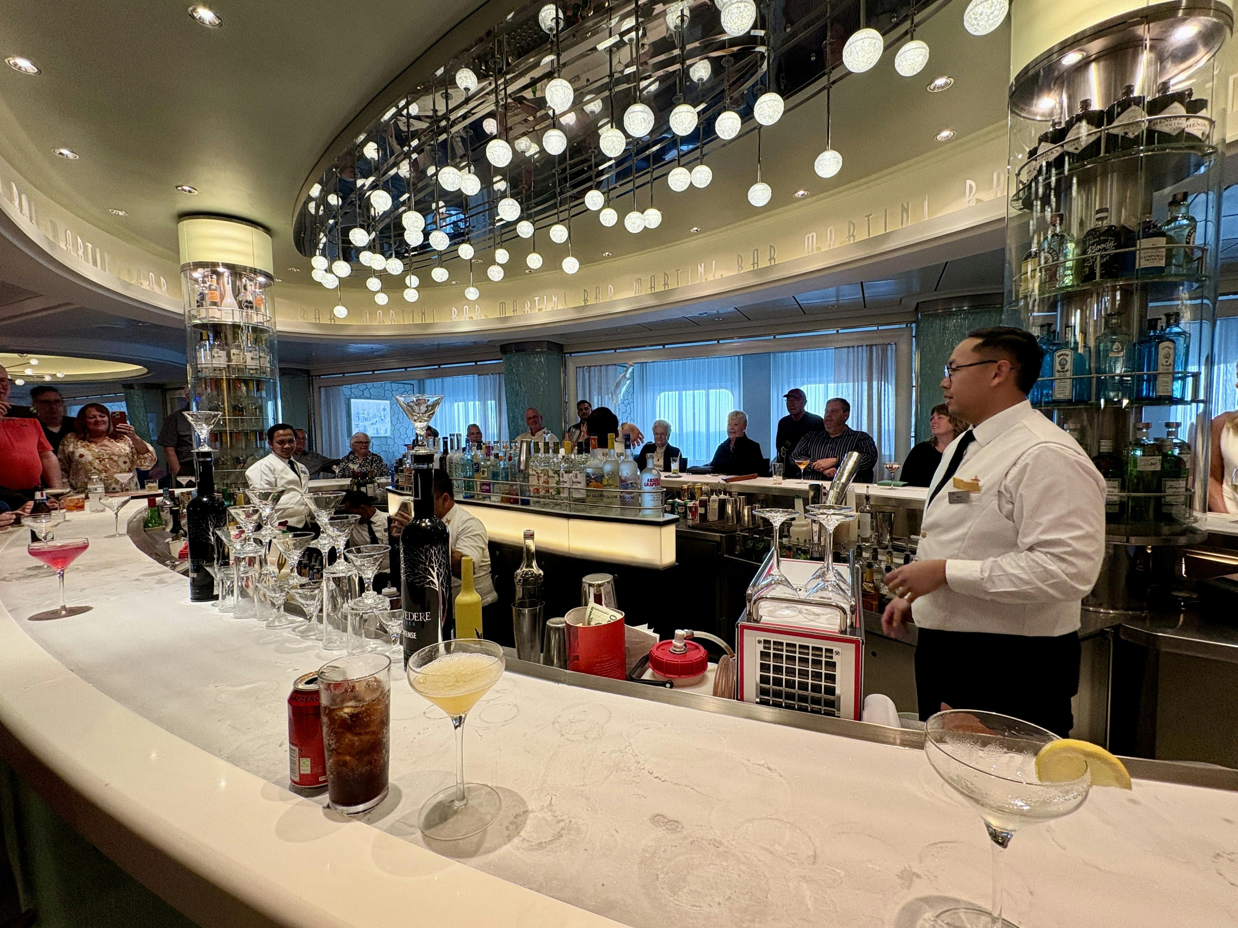 30 Best Cruise Ship Bars