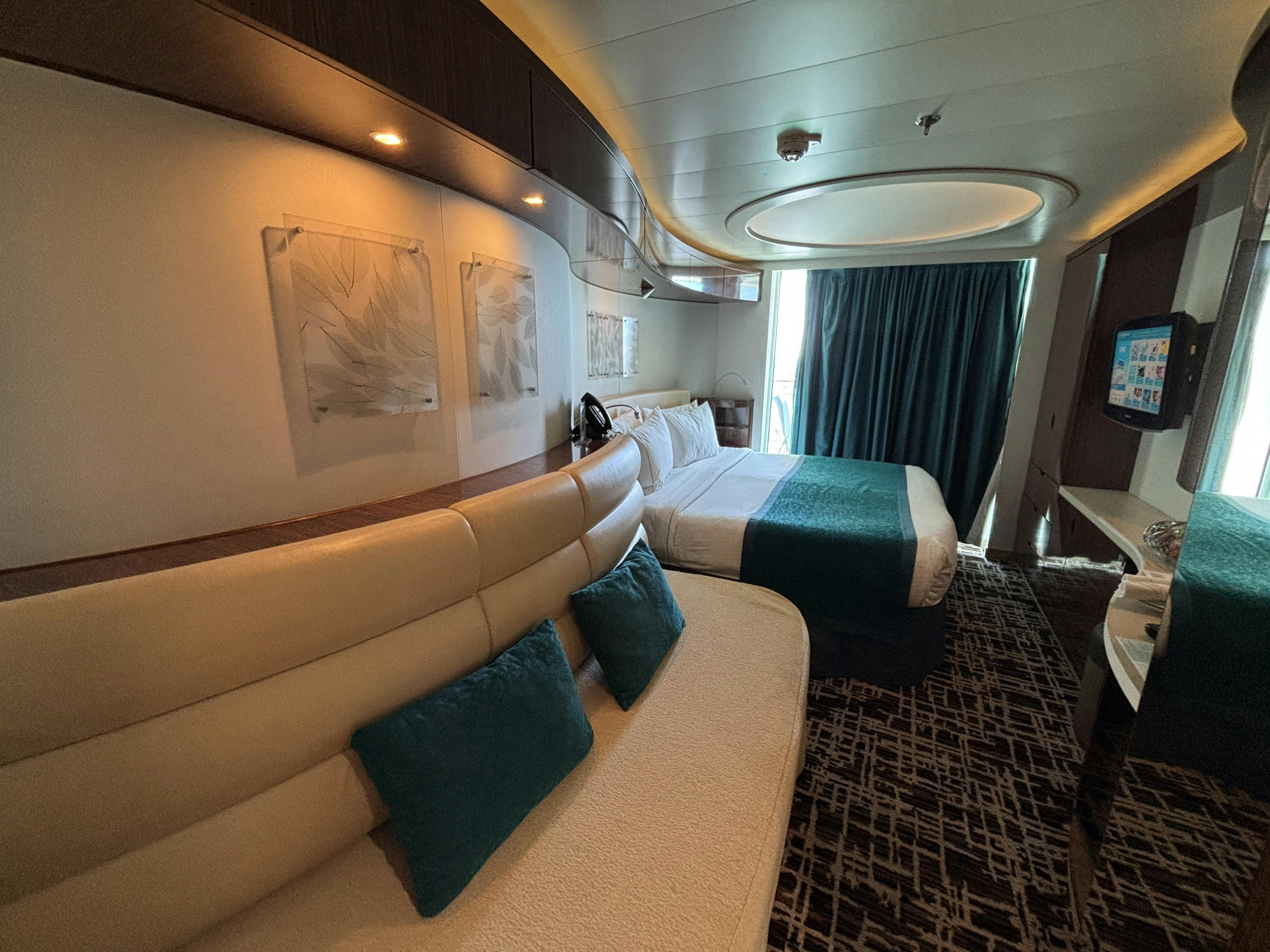 Norwegian Epic Cruise Itinerary to Transatlantic on April 19, 2026