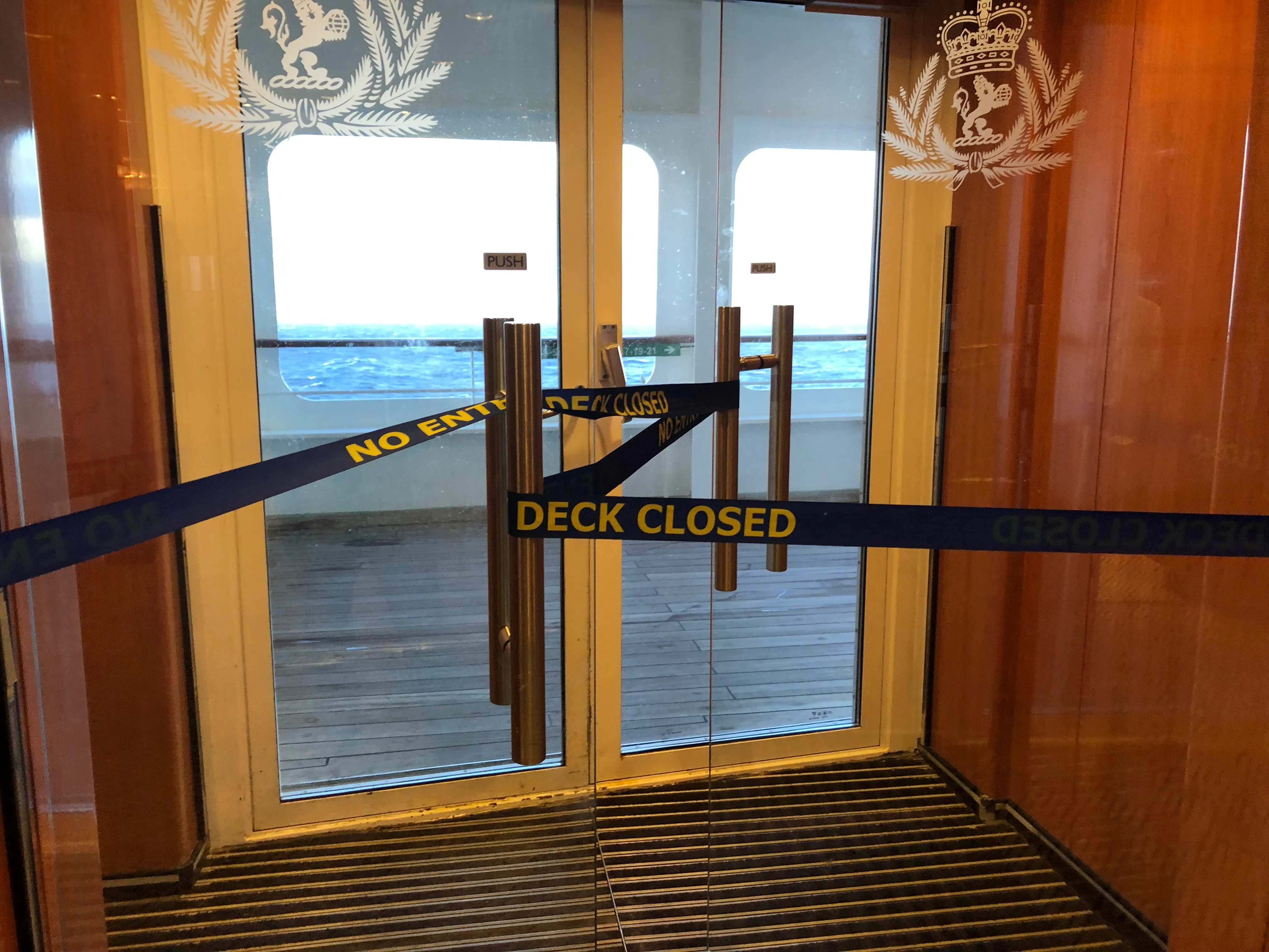 I Took a Winter Transatlantic Crossing on Queen Mary 2. I Got the Storm ...