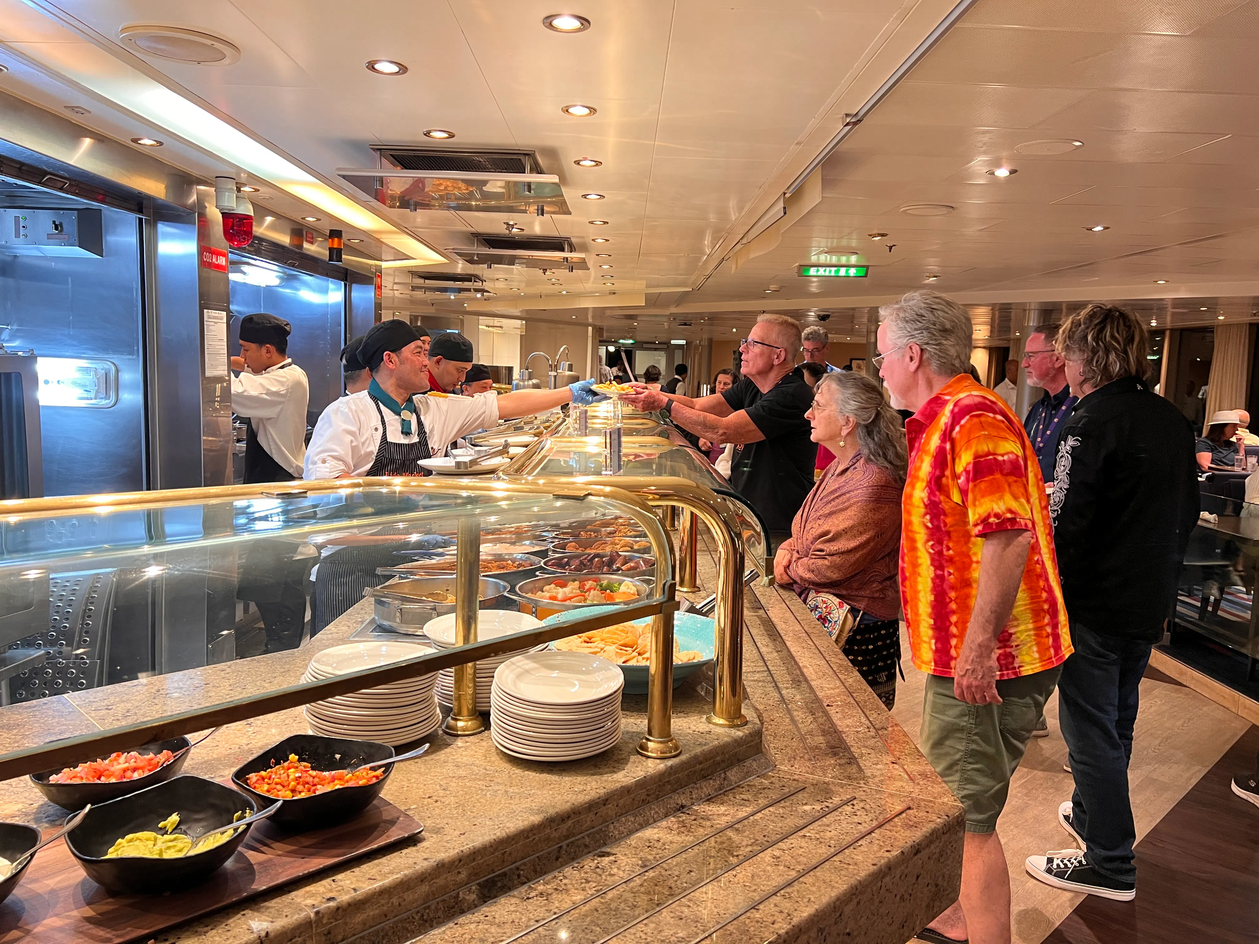 Holland America Eurodam Cruise Ship | Editor's Review
