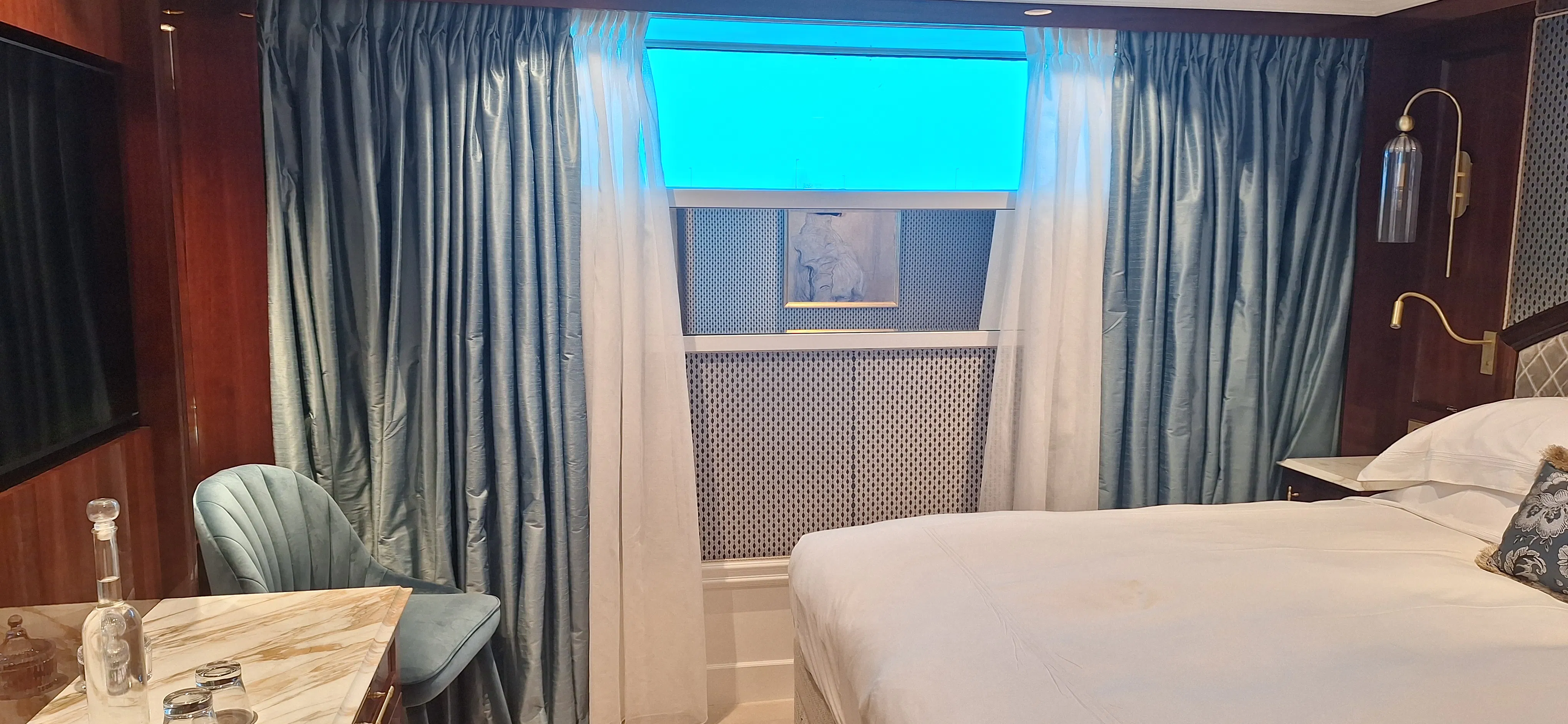 S.S. Emilie Cruise Ship | Editor's Review