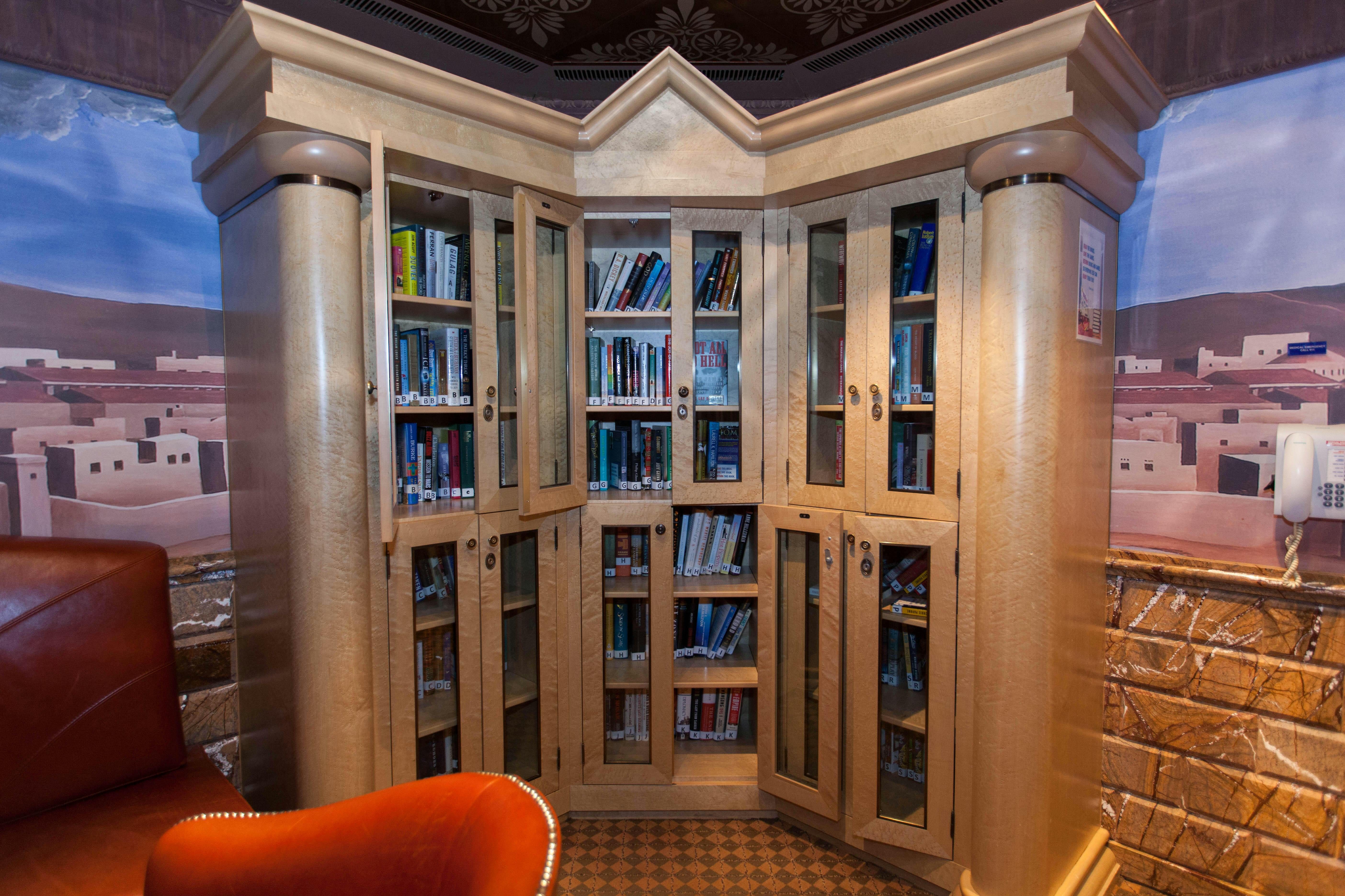 Looking for things to do on Carnival Splendor? See what cruise experts ...