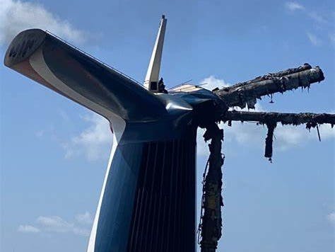 Carnival Freedom has Second Funnel Fire
