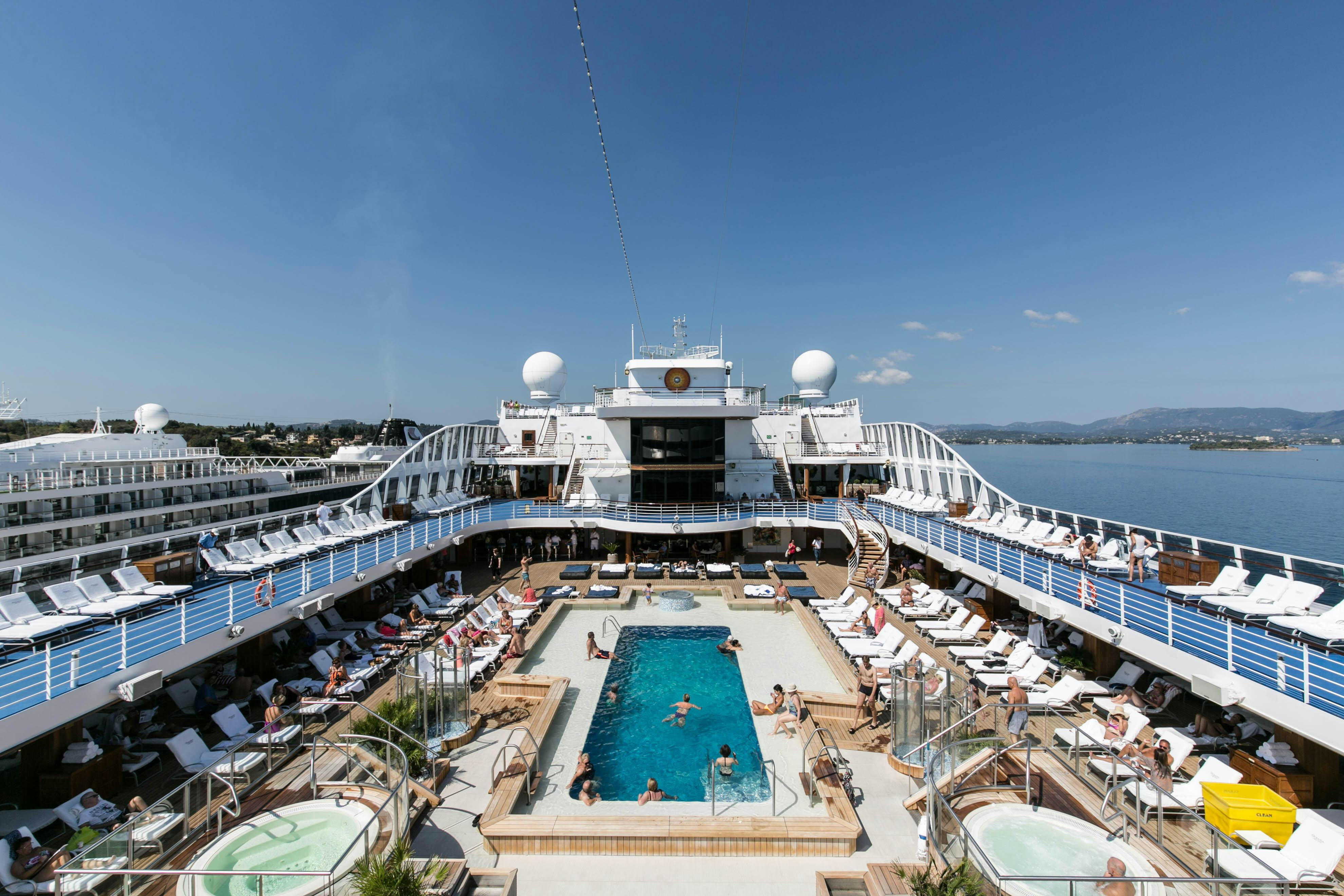 Oceania Riviera Cruise: Expert Review (2023)