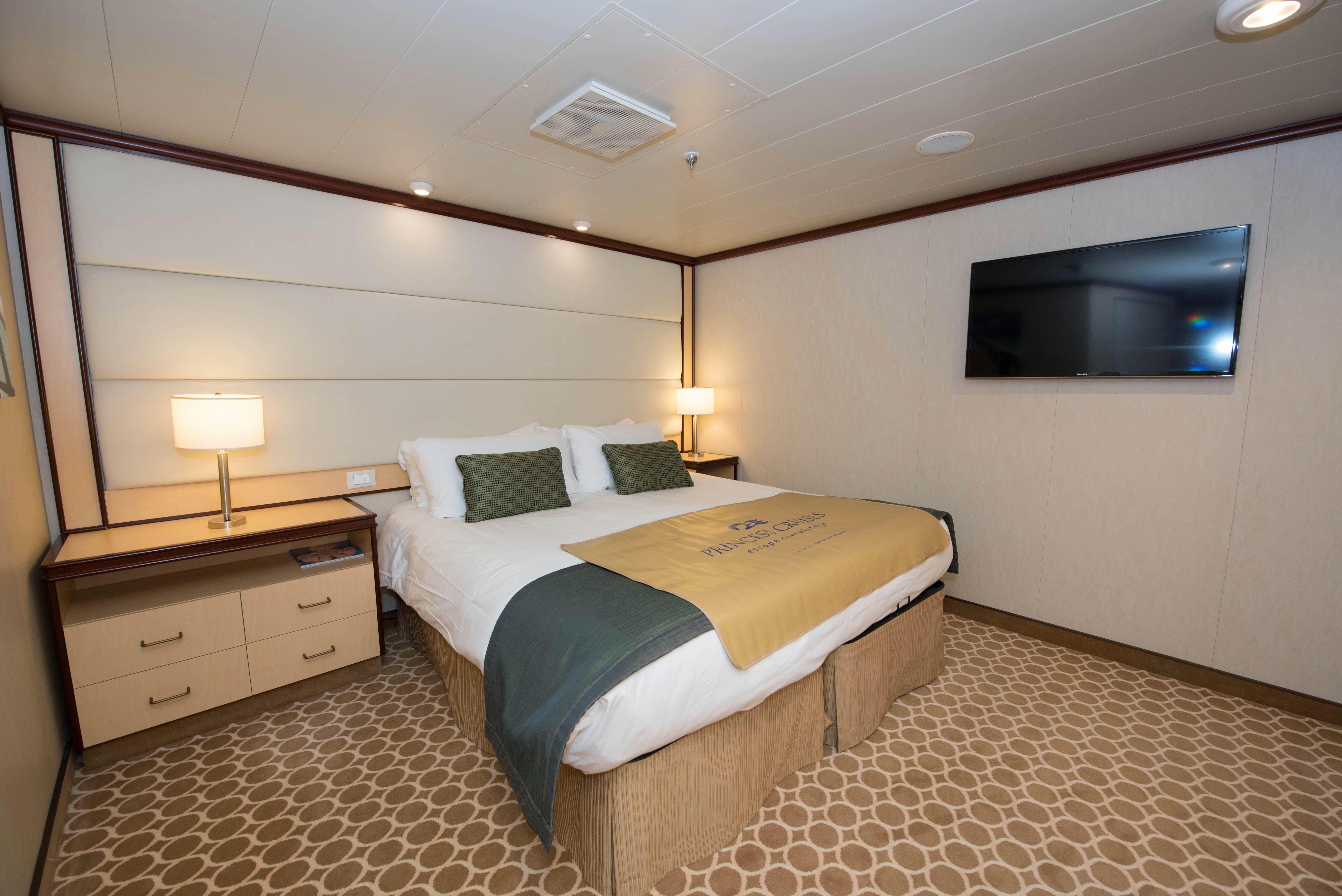 Regal Princess Cabins & Staterooms on Cruise Critic