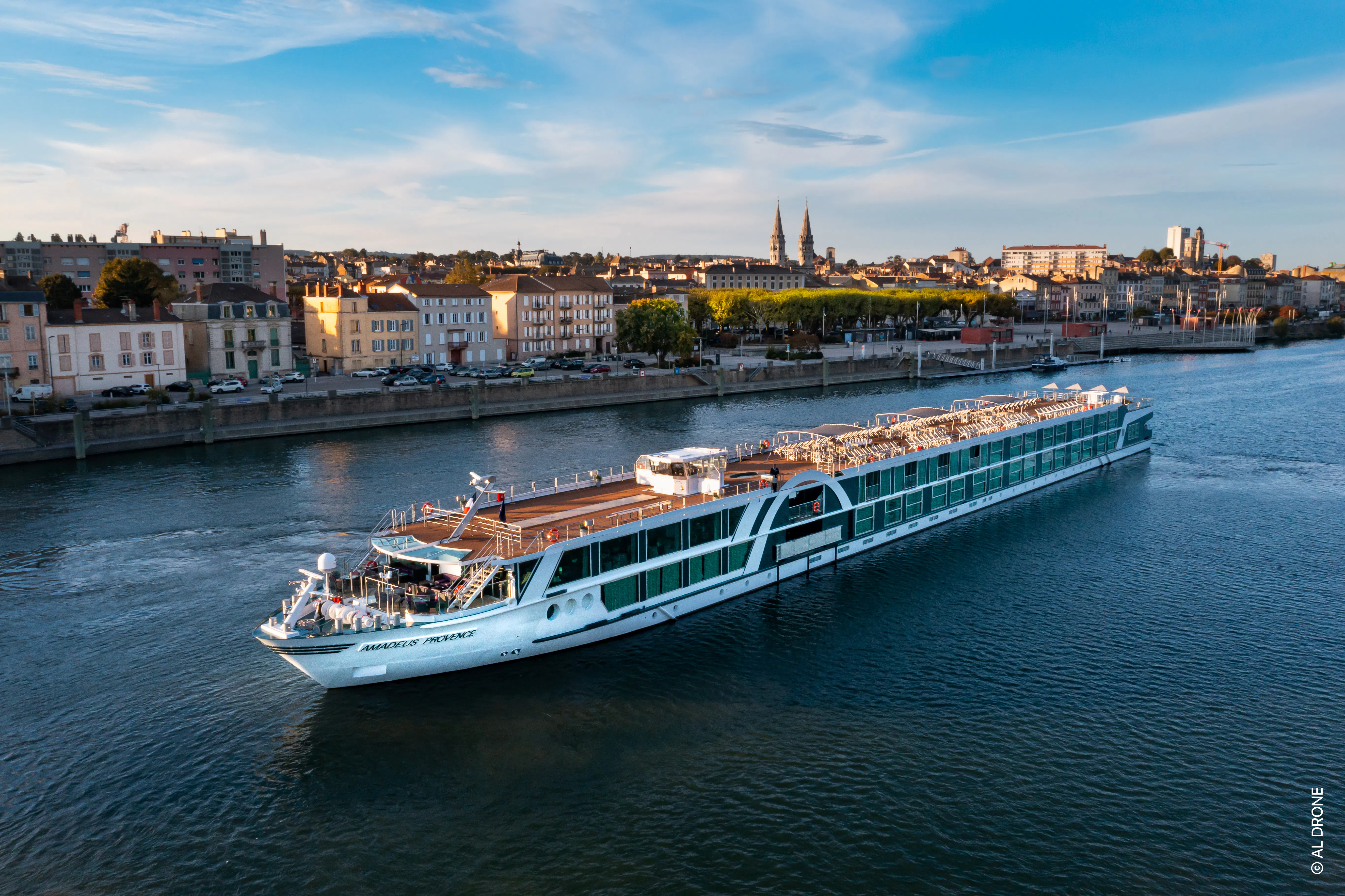 Amadeus Provence Cruise: Expert Review (2023)