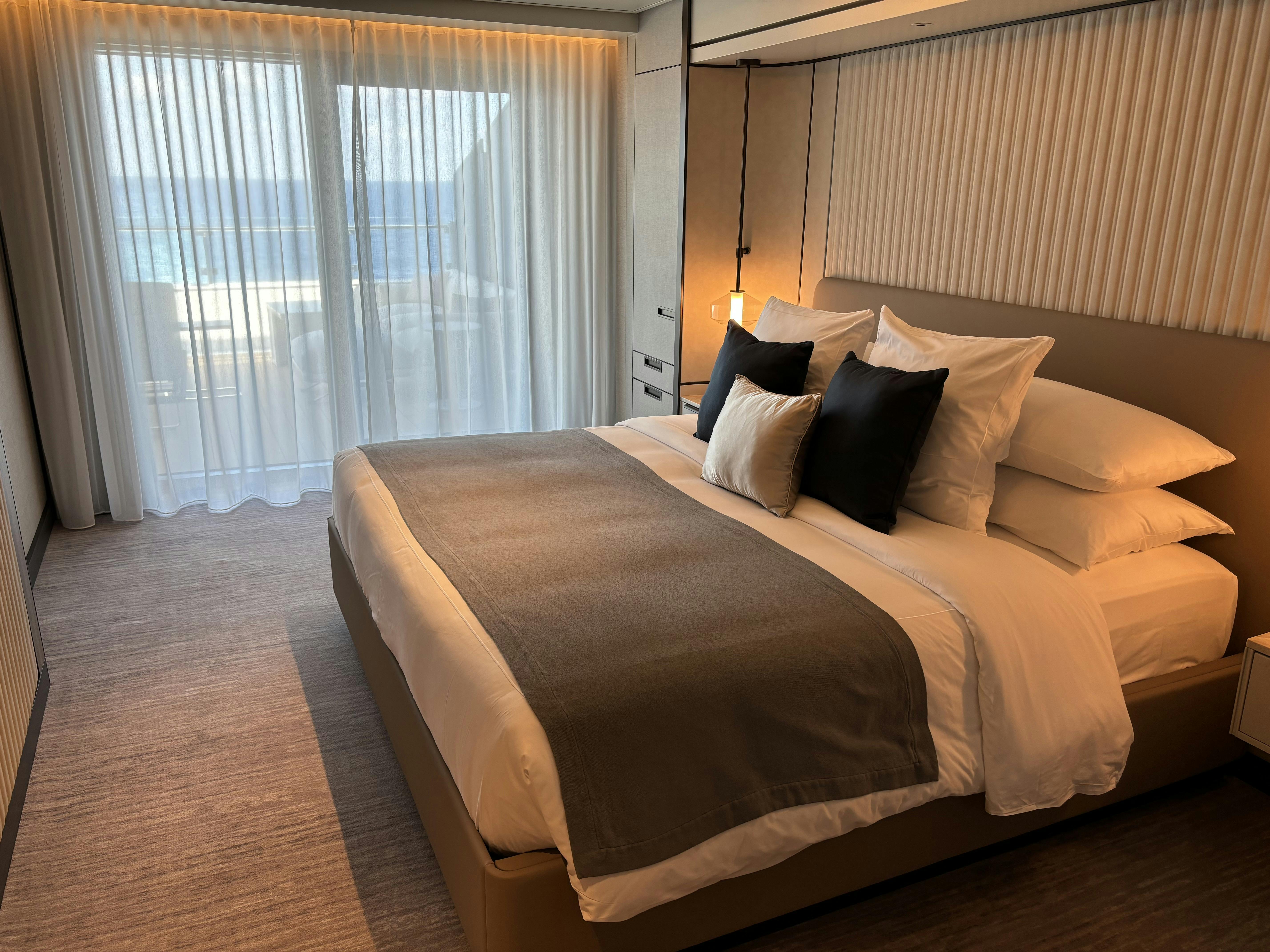 Ilma (Ritz-Carlton) Cabins & Staterooms on Cruise Critic