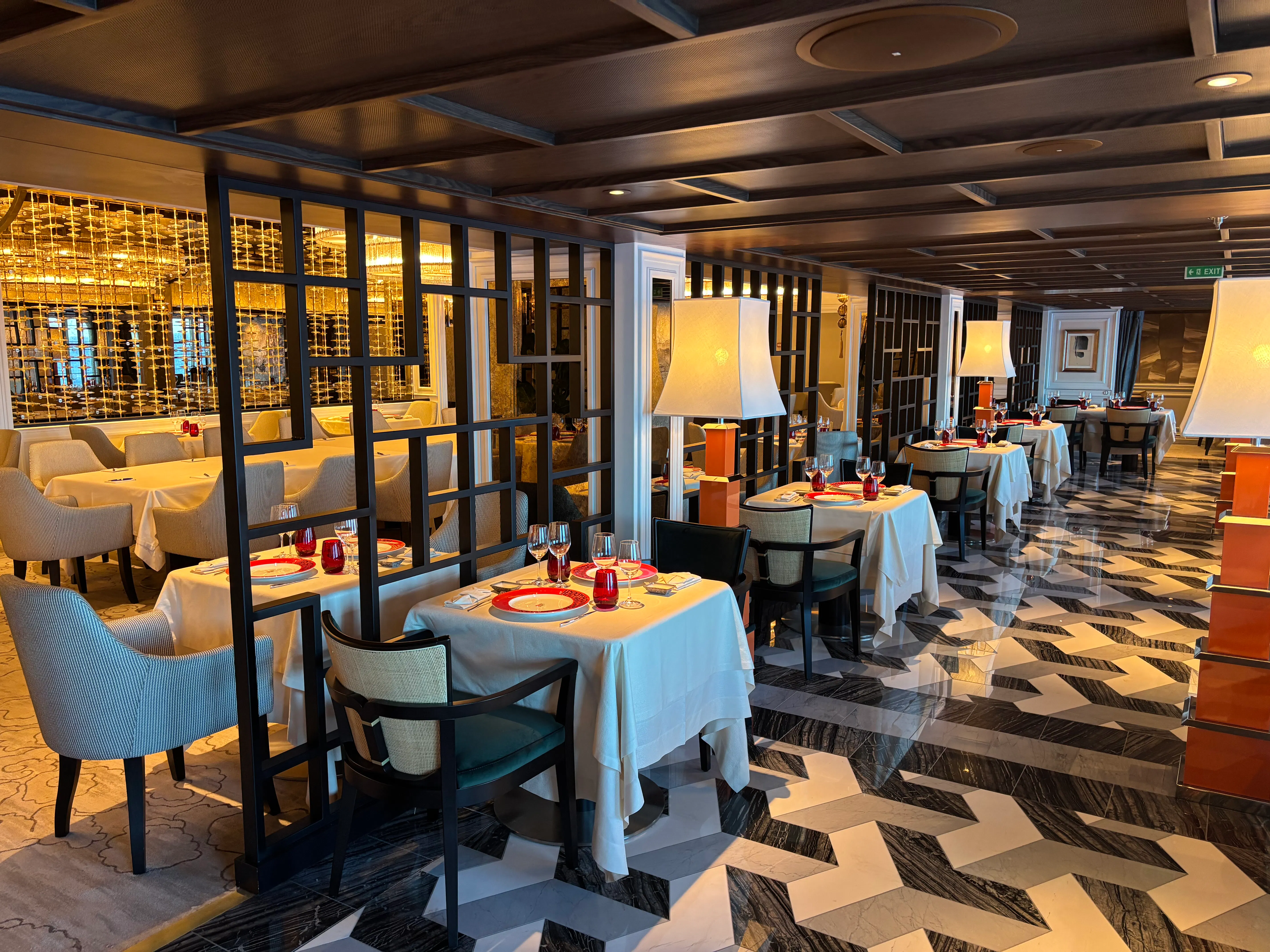 Oceania Allura Dining