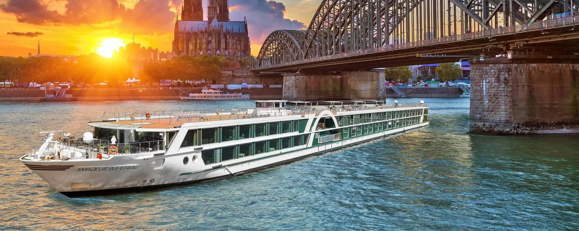 Amadeus Imperial Cruise Ship | Editor's Review