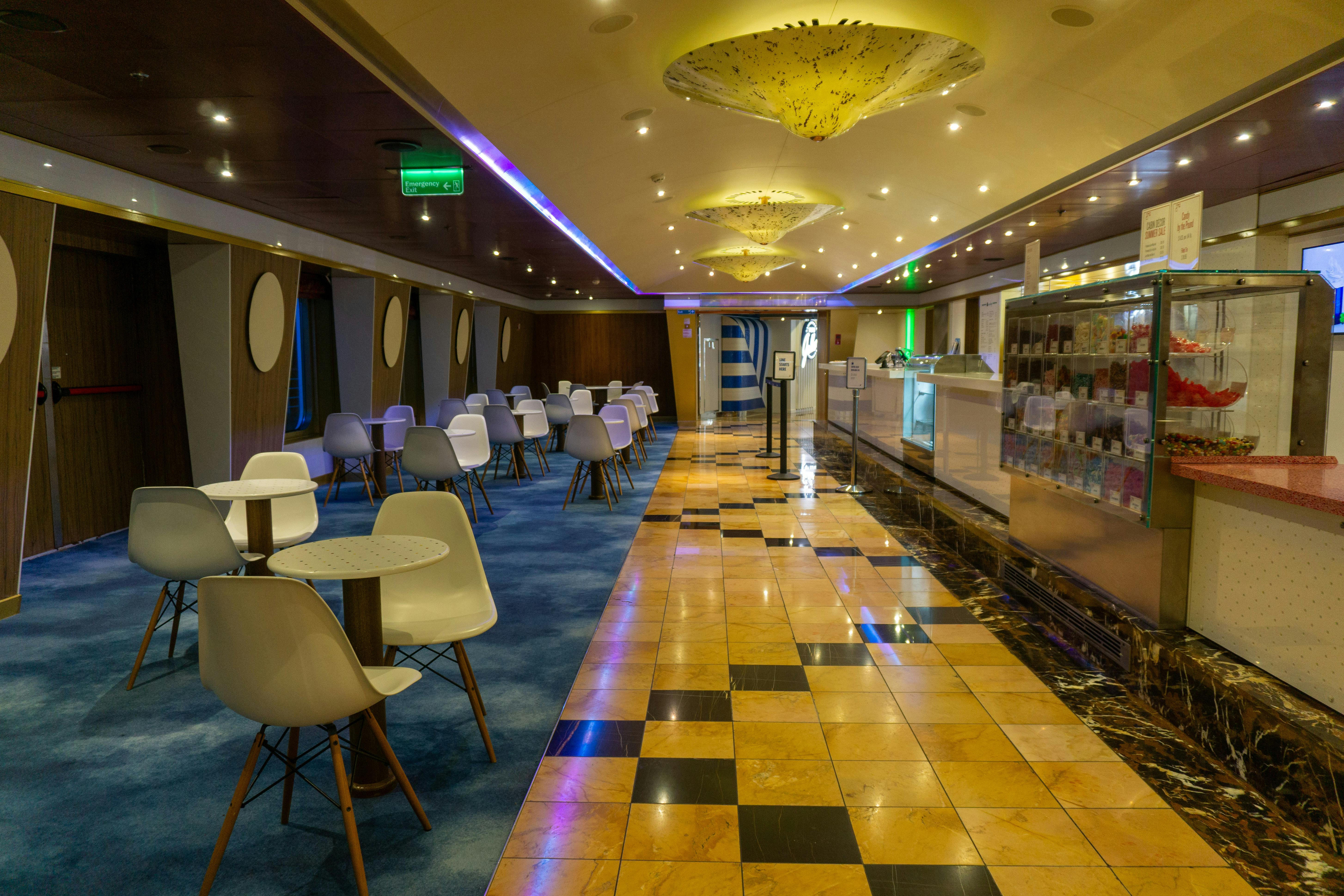 Carnival Luminosa Dining: Restaurants & Food on Cruise Critic